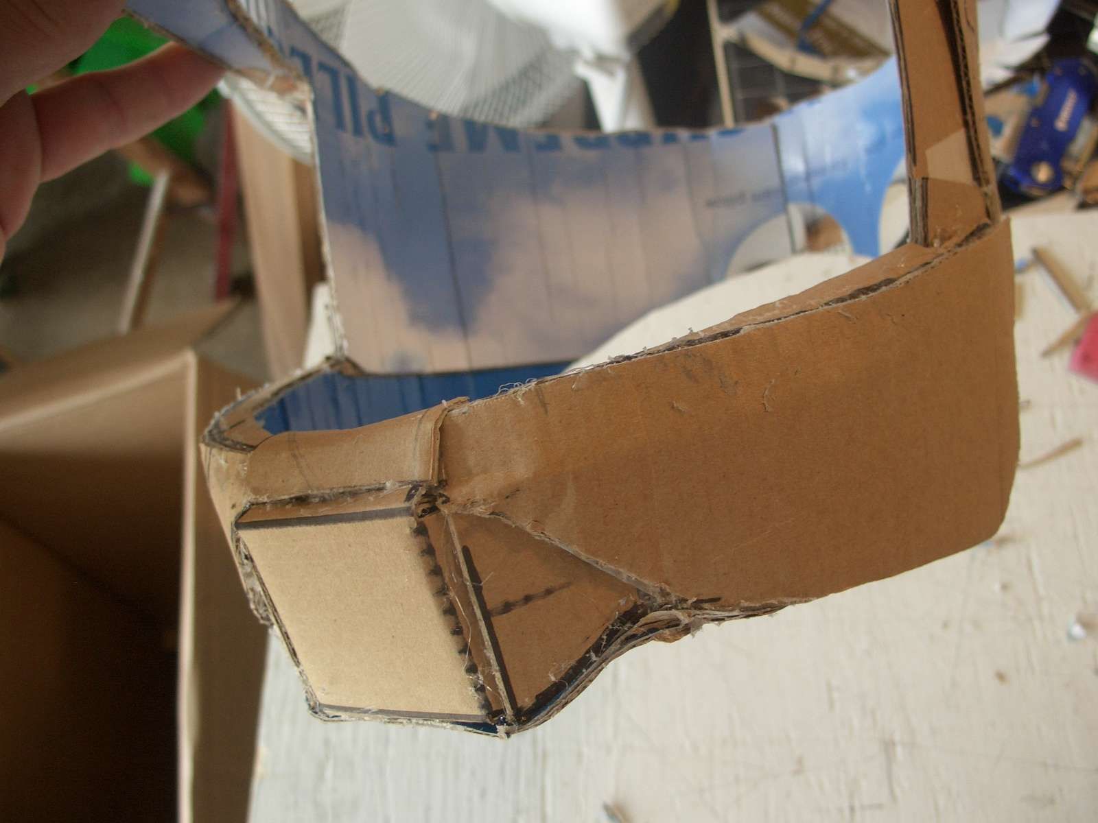 Cardboard/Fiberglass Halo 3 Inspired Master Chief Costume : 15 Steps ...