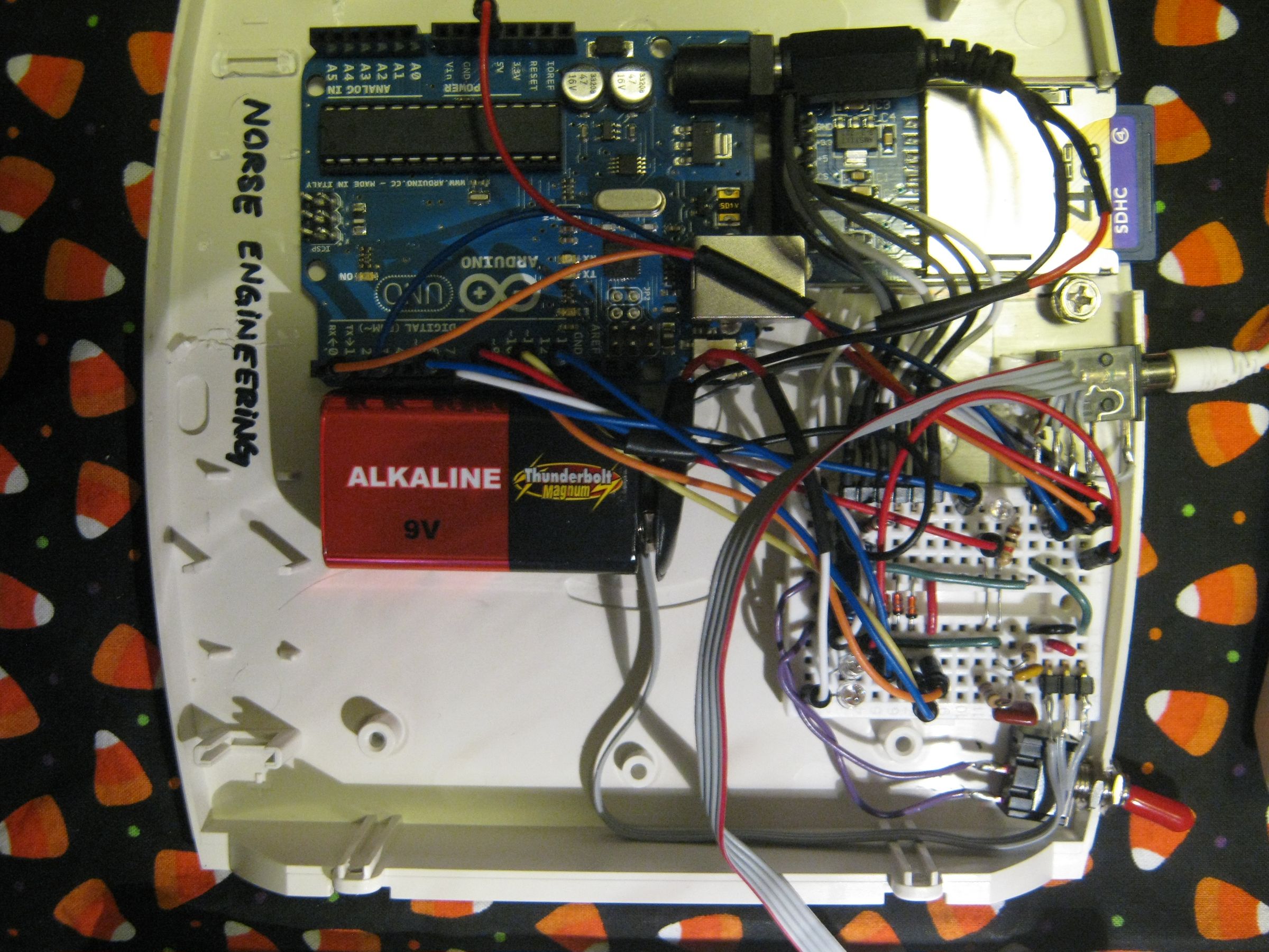 Talking Pumpkin : 7 Steps - Instructables