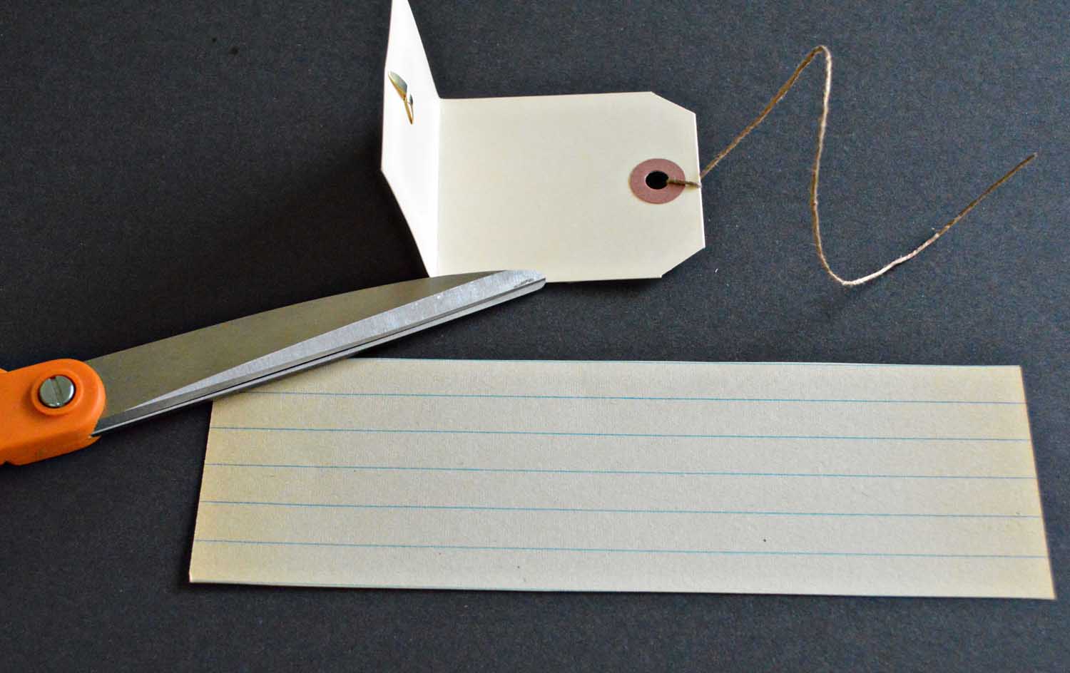 How to Make Little Hang Tag Notebooks! : 10 Steps (with Pictures ...