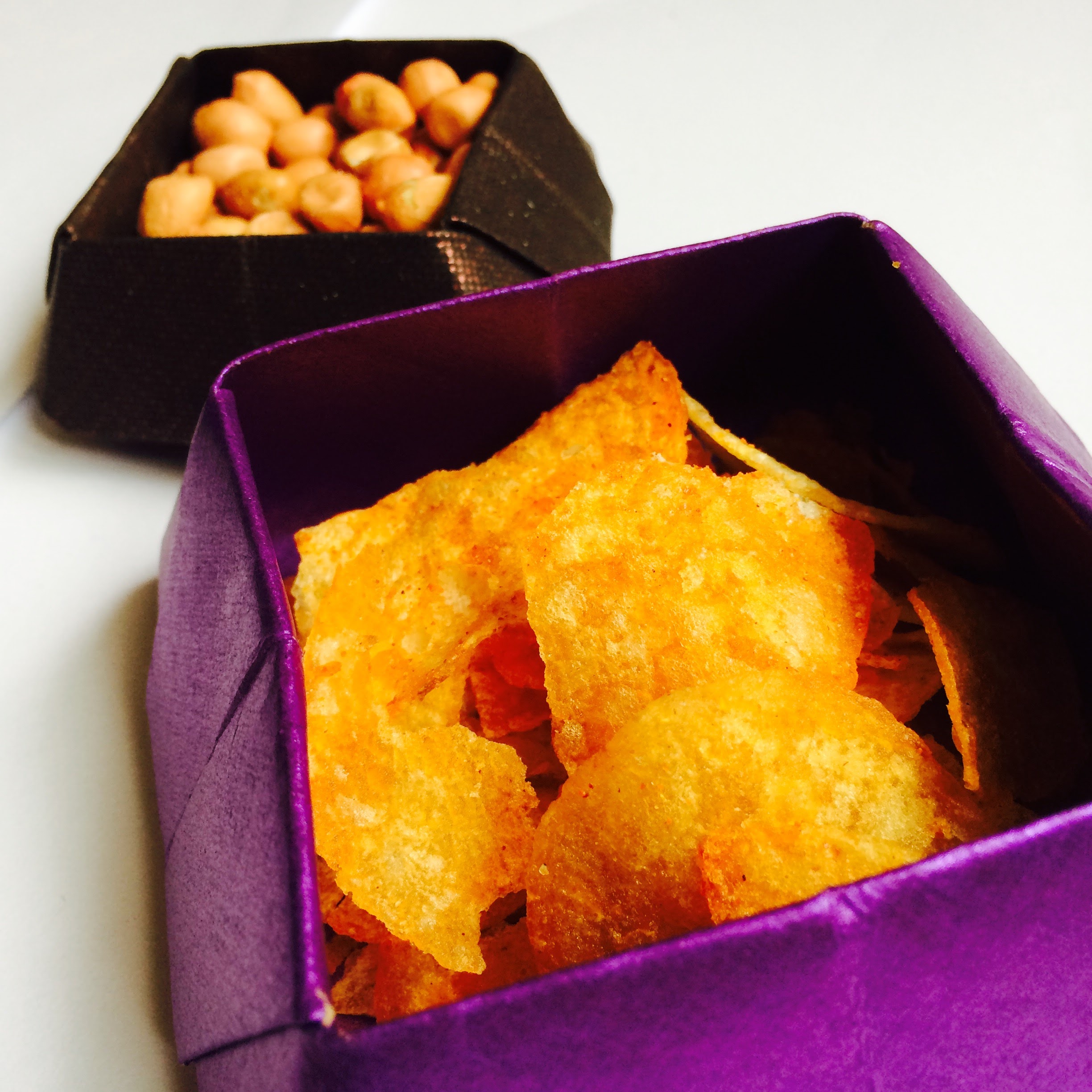 Origami Square Snack Box : 6 Steps (with Pictures) - Instructables