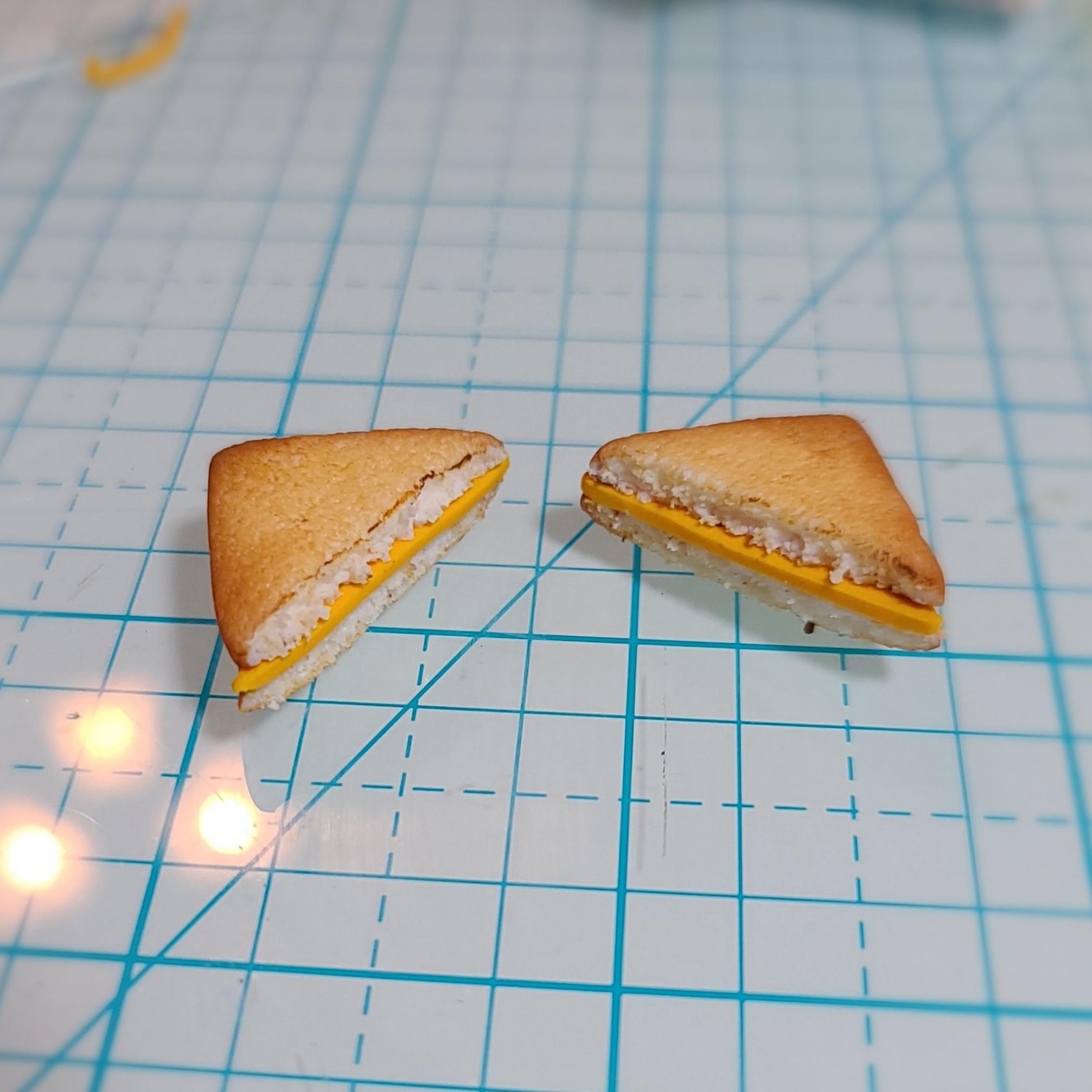 Polymer Clay Grilled Cheese - Instructables