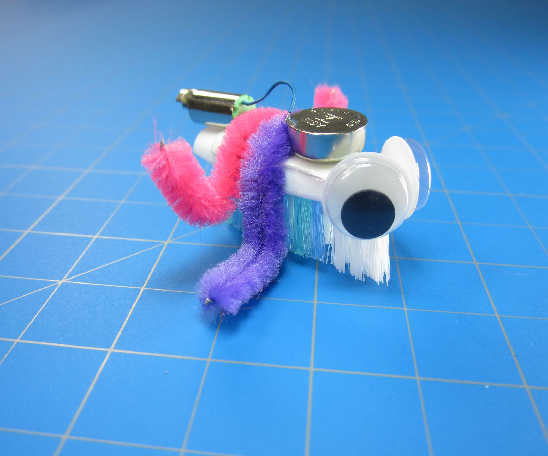 Bristlebot : 9 Steps - Instructables