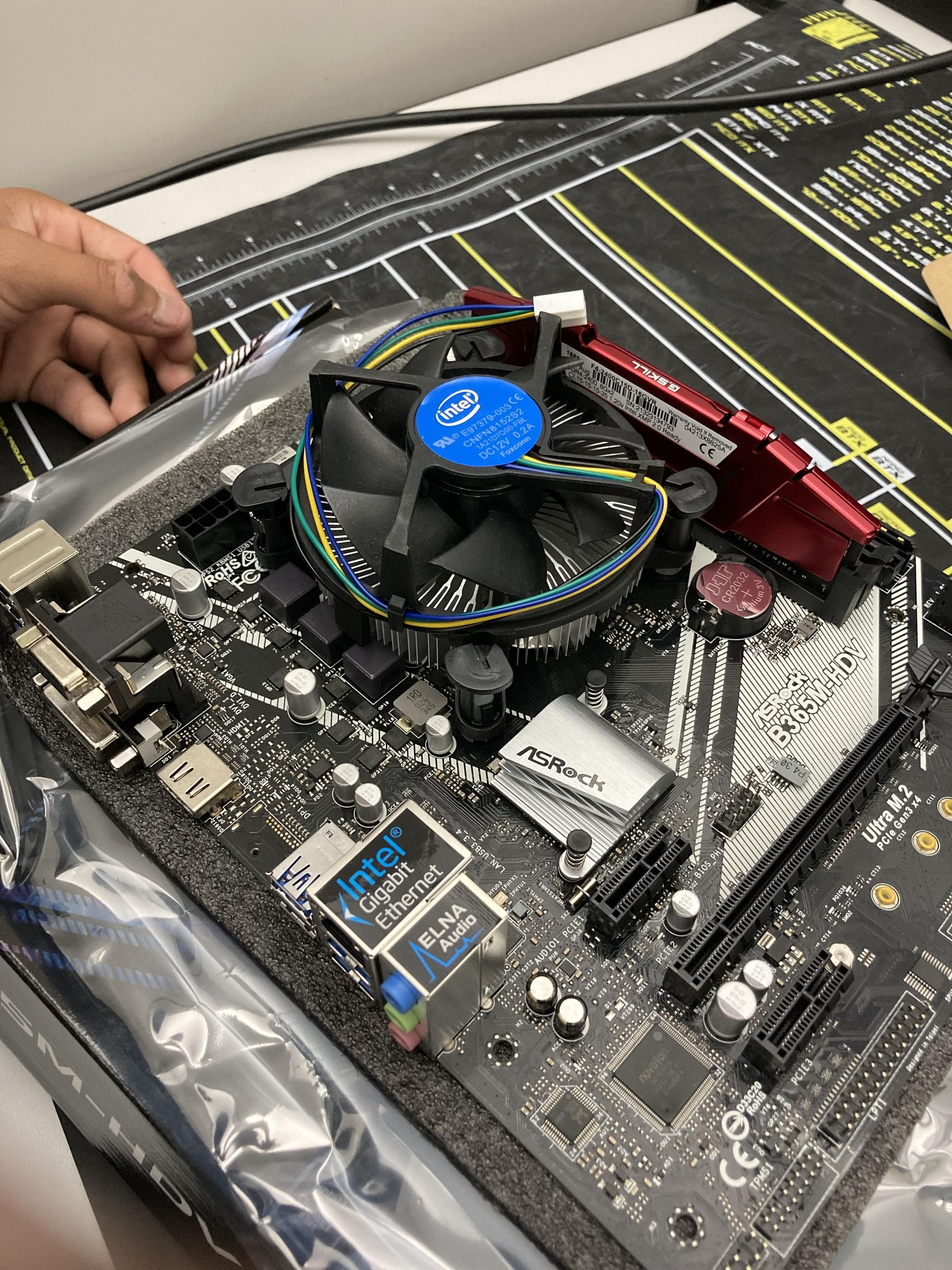 Computer Builds : 11 Steps - Instructables