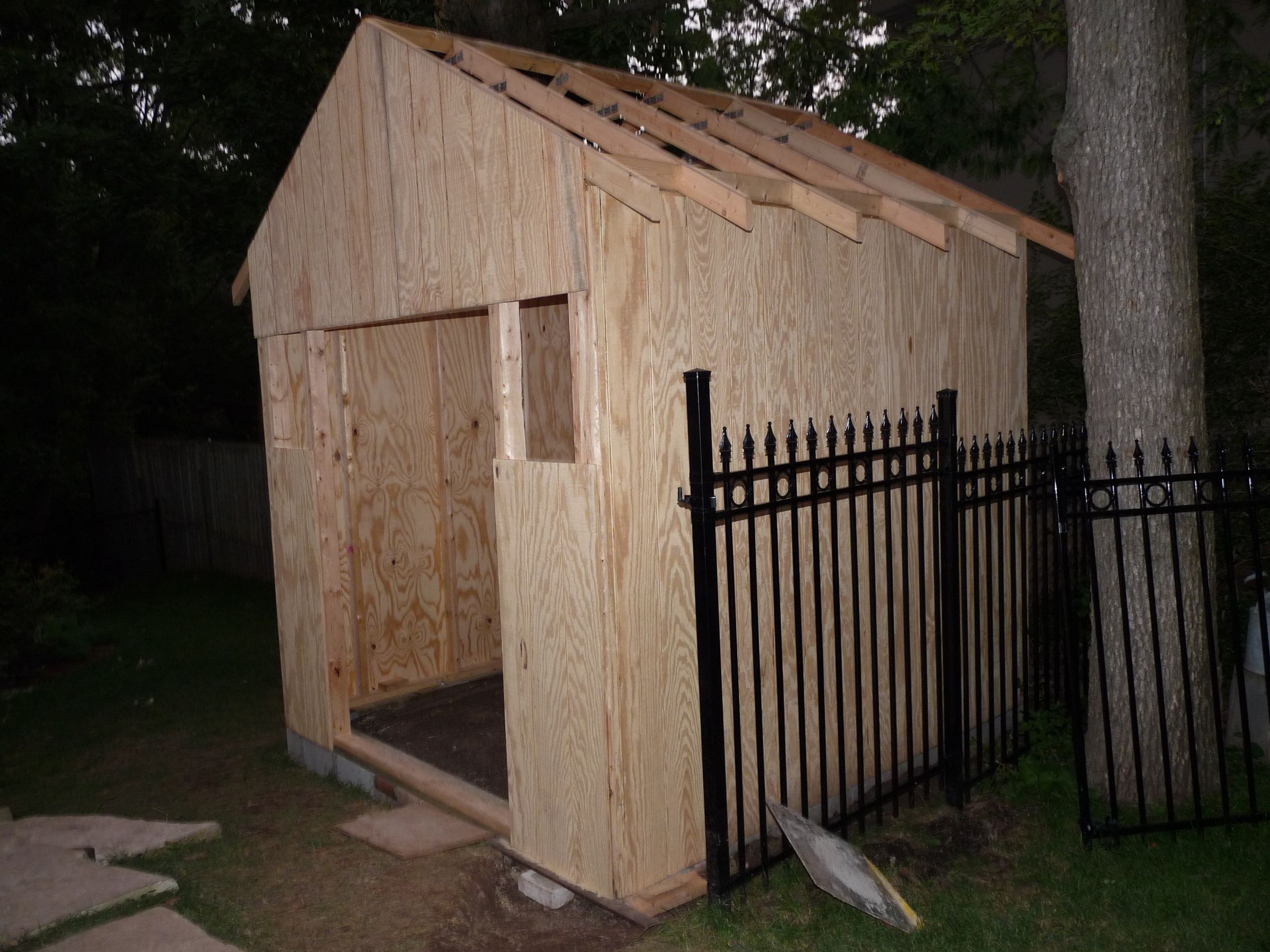 Build Your Own Storage Shed! : 12 Steps (with Pictures) - Instructables