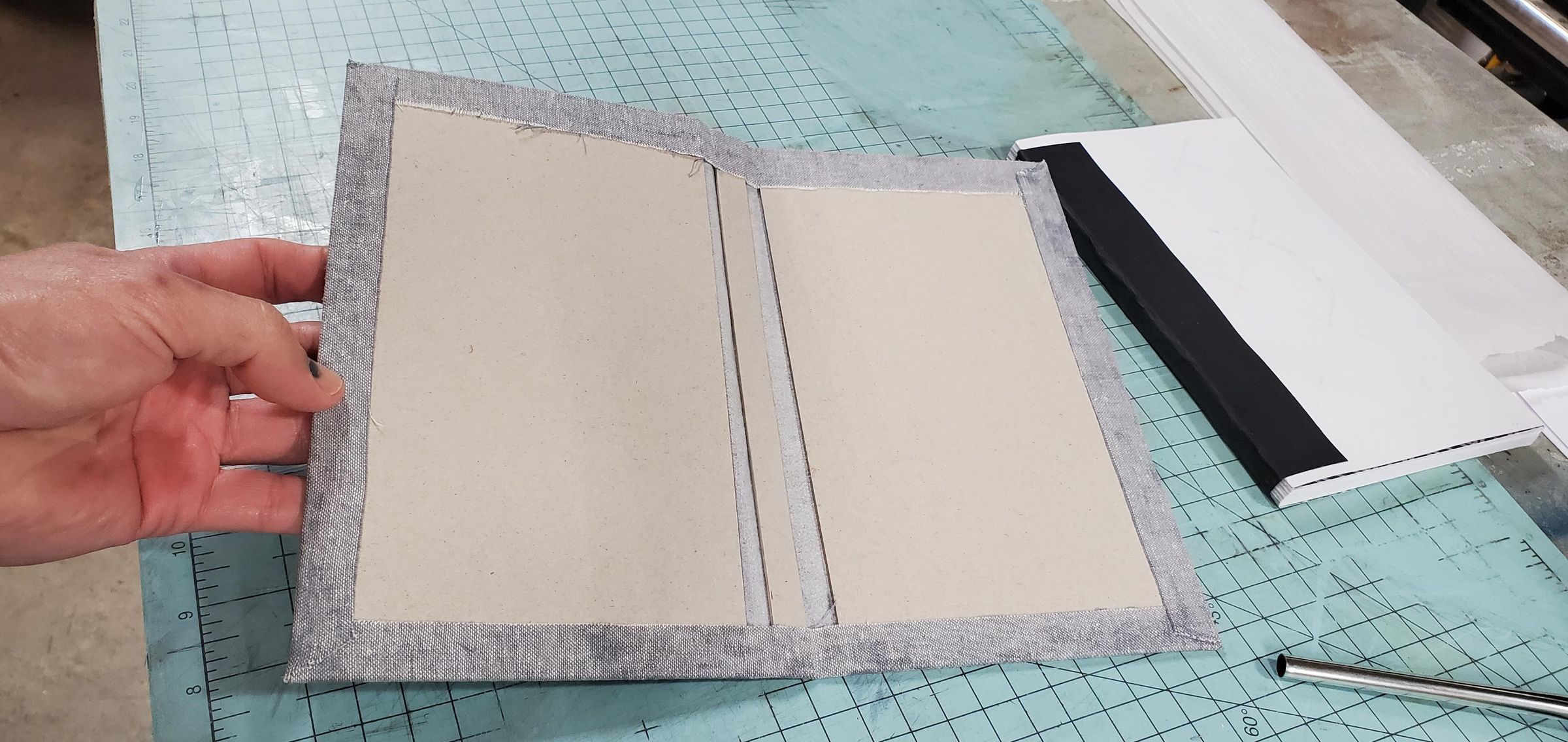 No Sew Book Binding - Easier Way to Make a Sketch Book? : 21 Steps ...