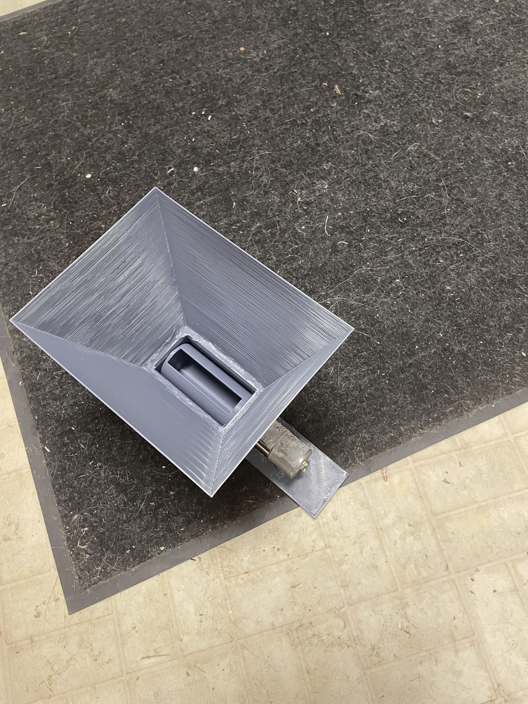 Automatic Pet Feeder : 10 Steps - Instructables