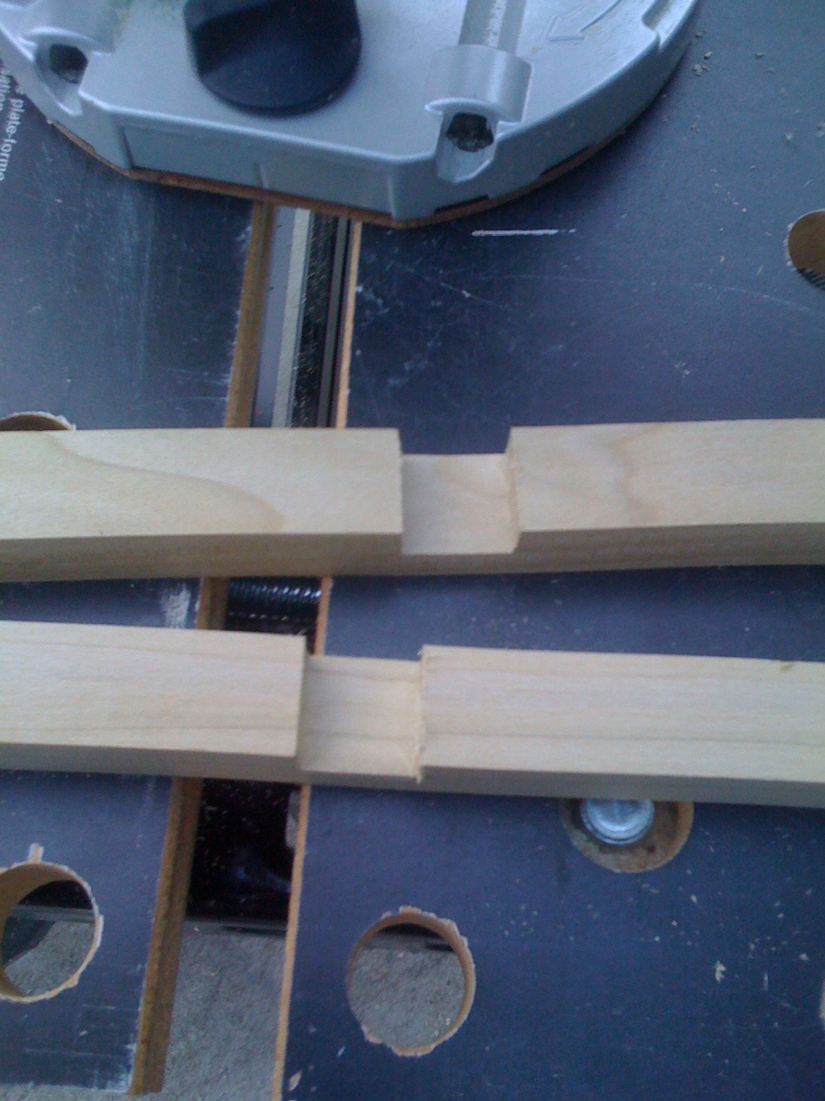 Lazy Susan Bookcase : 9 Steps - Instructables