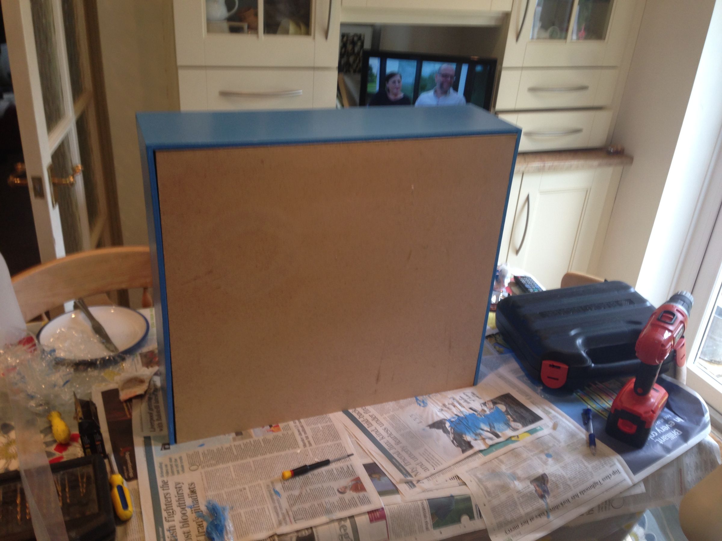 Wall Mounted Mini-bar : 4 Steps (with Pictures) - Instructables