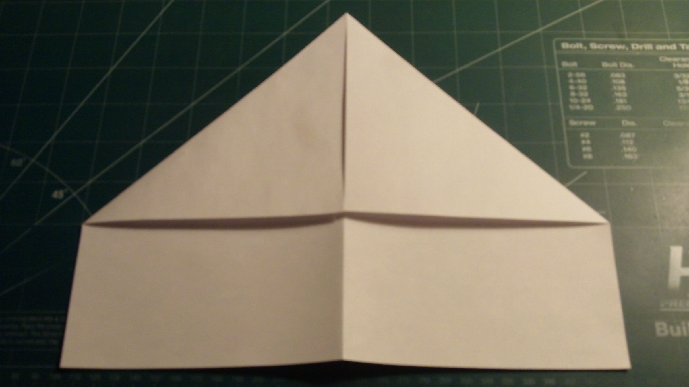 How to Make the UltraDelta Paper Airplane : 6 Steps - Instructables
