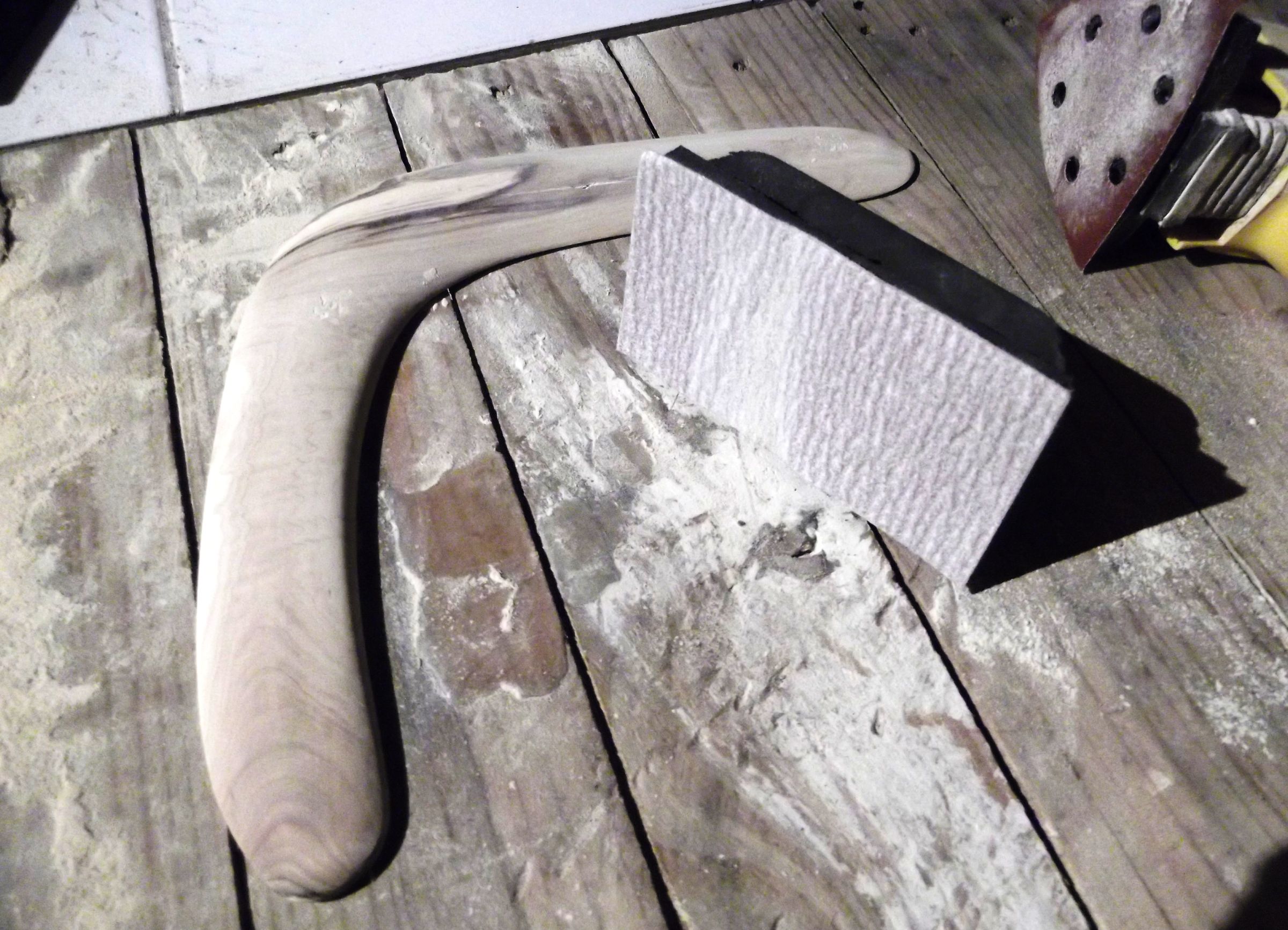 Make a 'natural Elbow' Boomerang : 9 Steps (with Pictures) - Instructables
