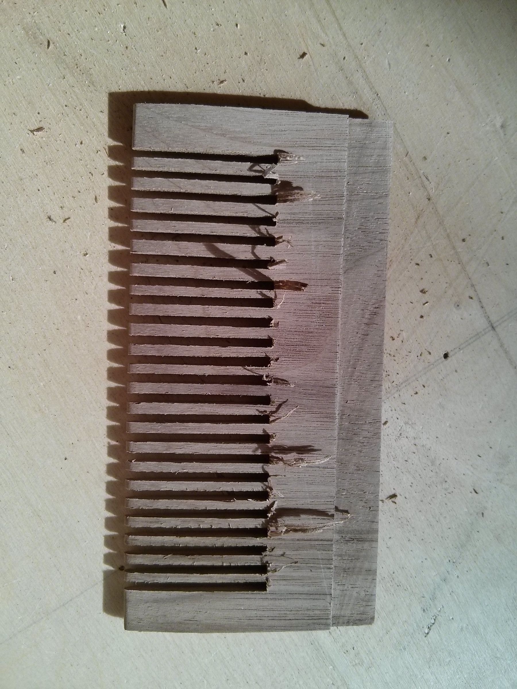 Hardwood Comb : 4 Steps (with Pictures) - Instructables