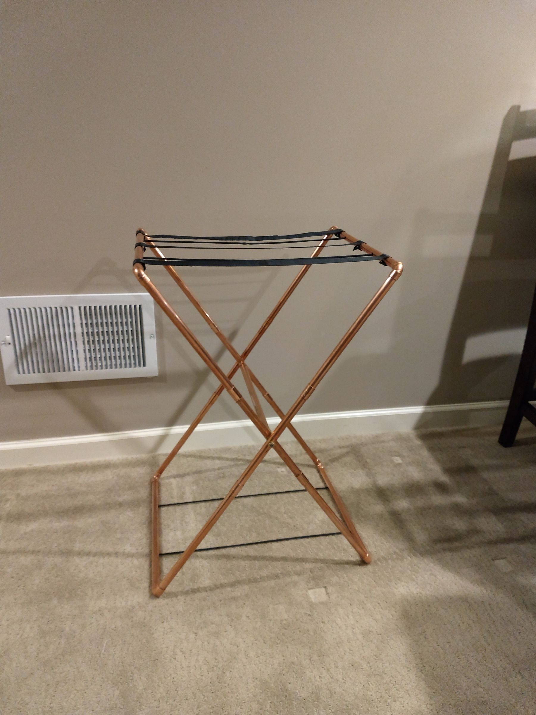 Travel Luggage Rack/Stand : 3 Steps - Instructables