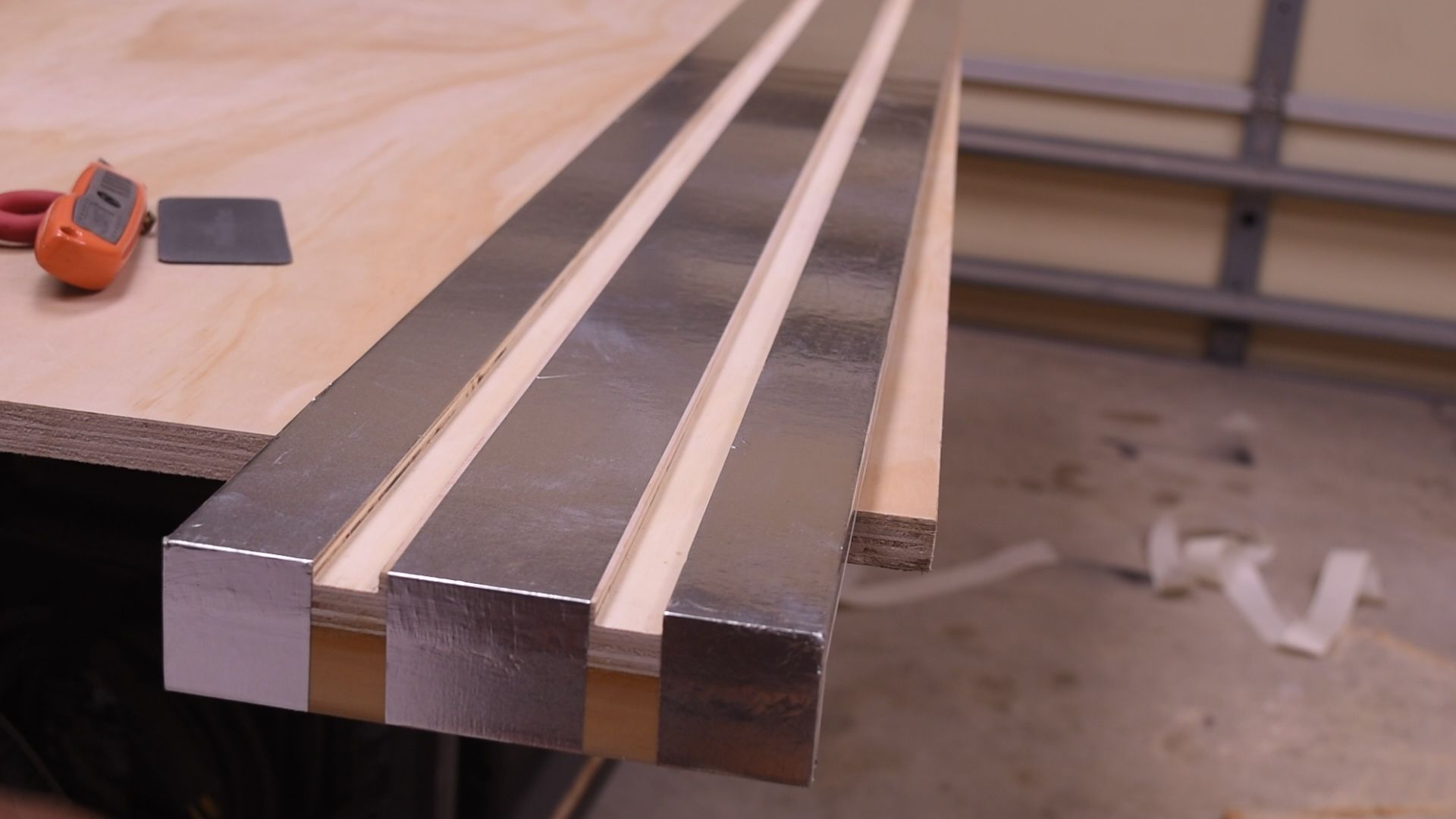 How to Make a Track Saw Guide for a Circular Saw : 8 Steps (with ...