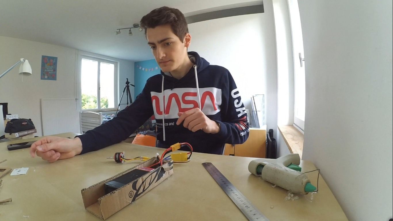 Cardboard RC Airplane Full Guide : 8 Steps - Instructables