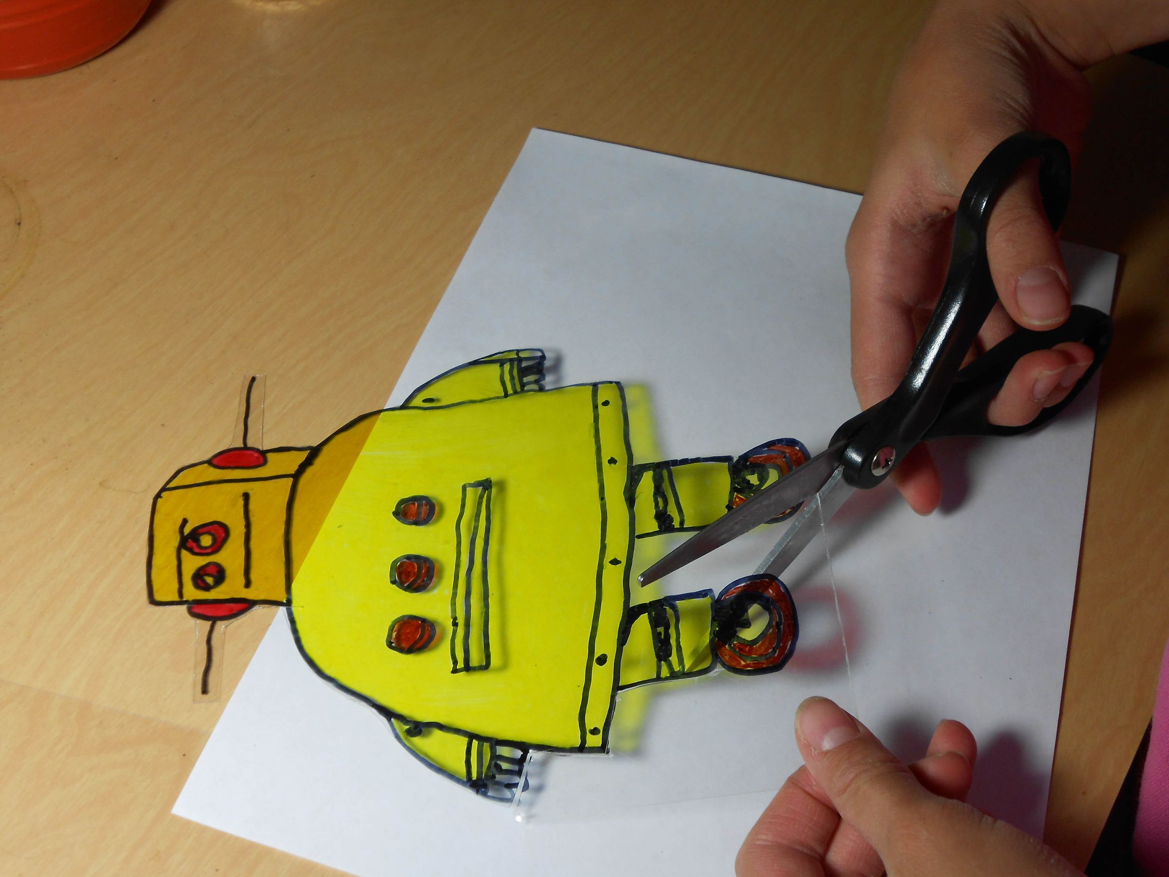 Instructable Robot Suncatcher : 7 Steps - Instructables