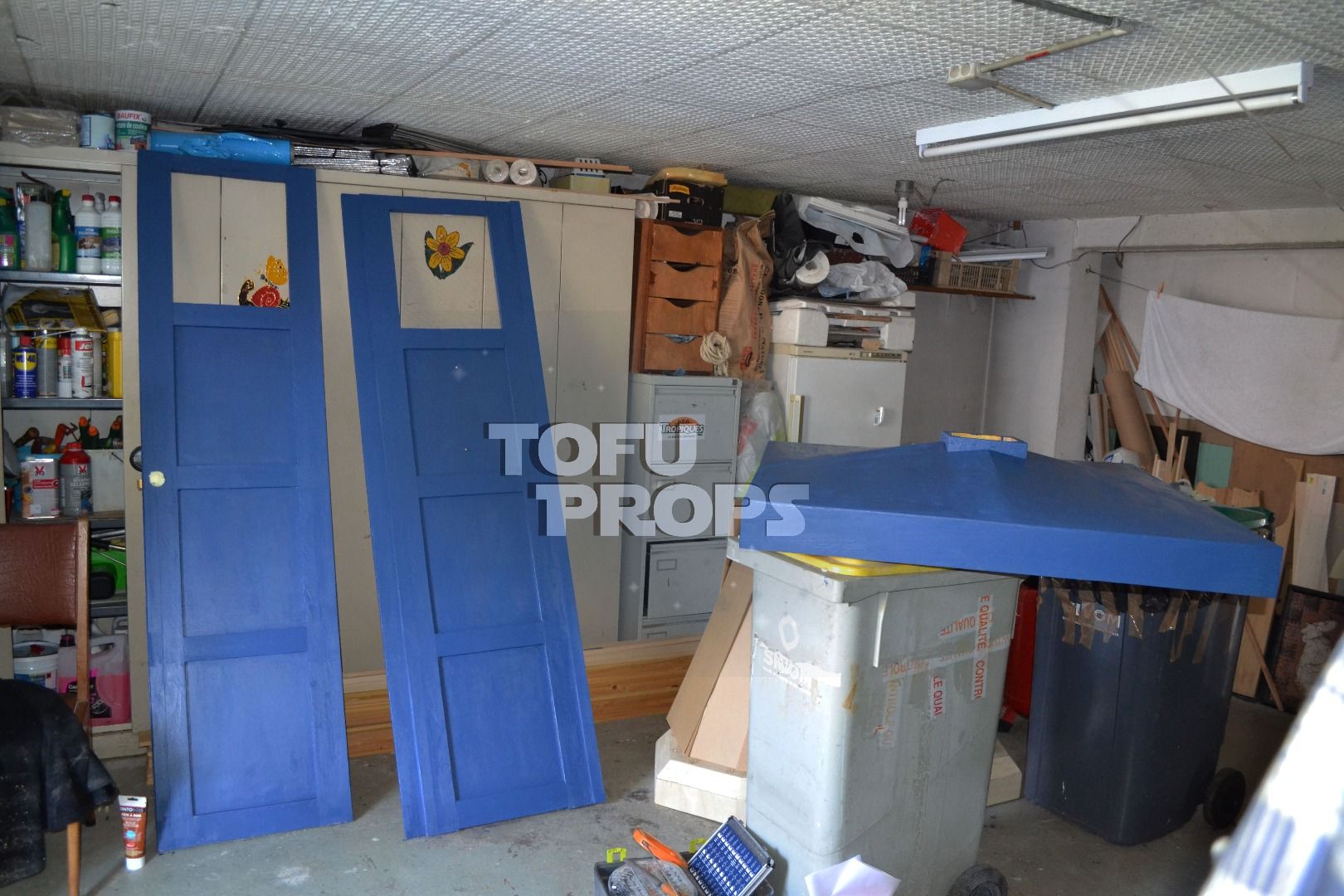 TARDIS DR WHO Life Size - Instructables