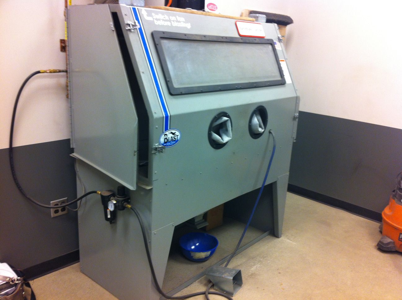 How to Use a Sand Blaster : 11 Steps - Instructables
