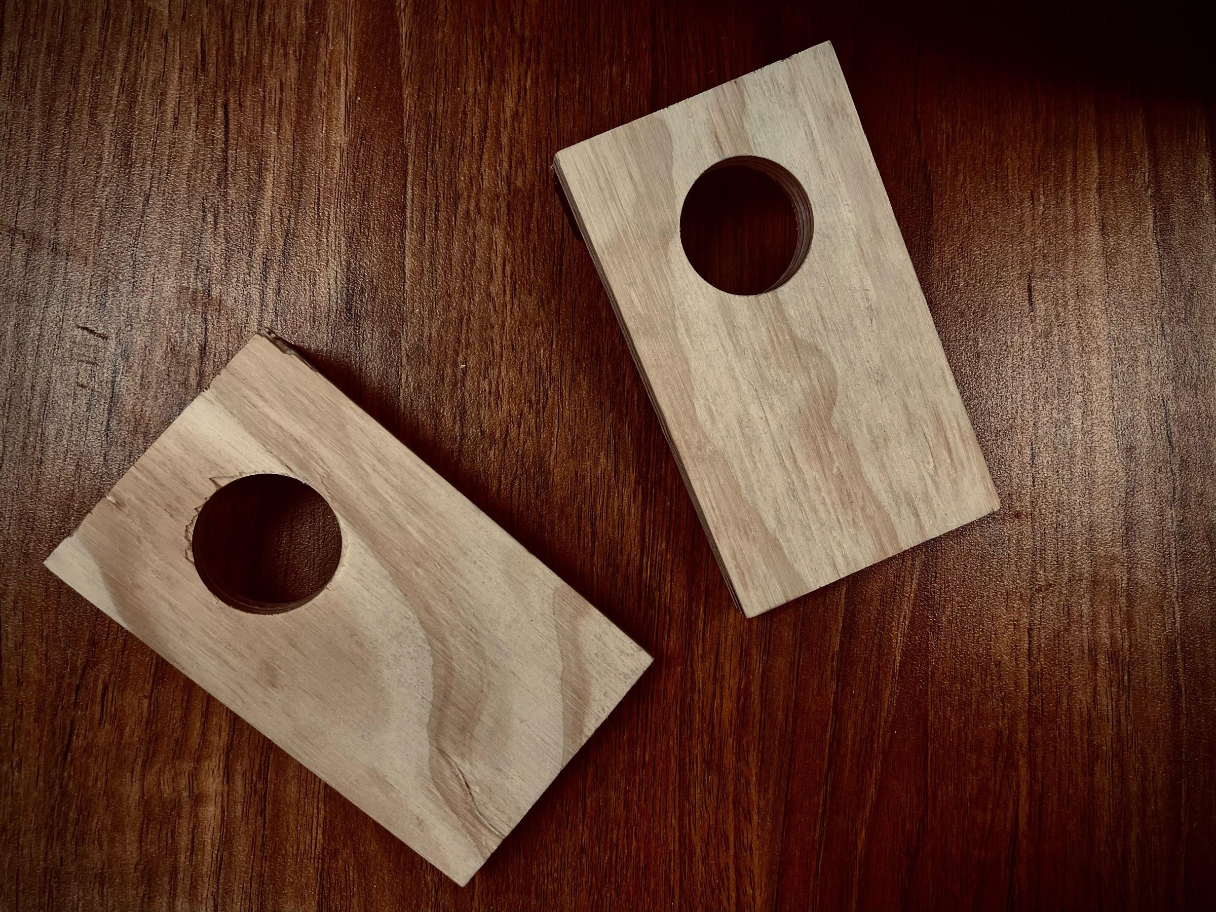 Coinhole : 3 Steps - Instructables