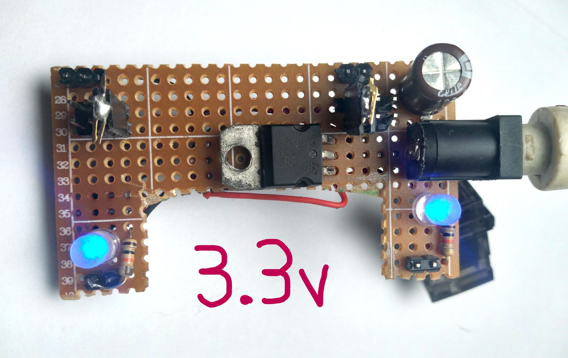 DIY Cheap and Simple Breadboard Power Supply : 5 Steps - Instructables
