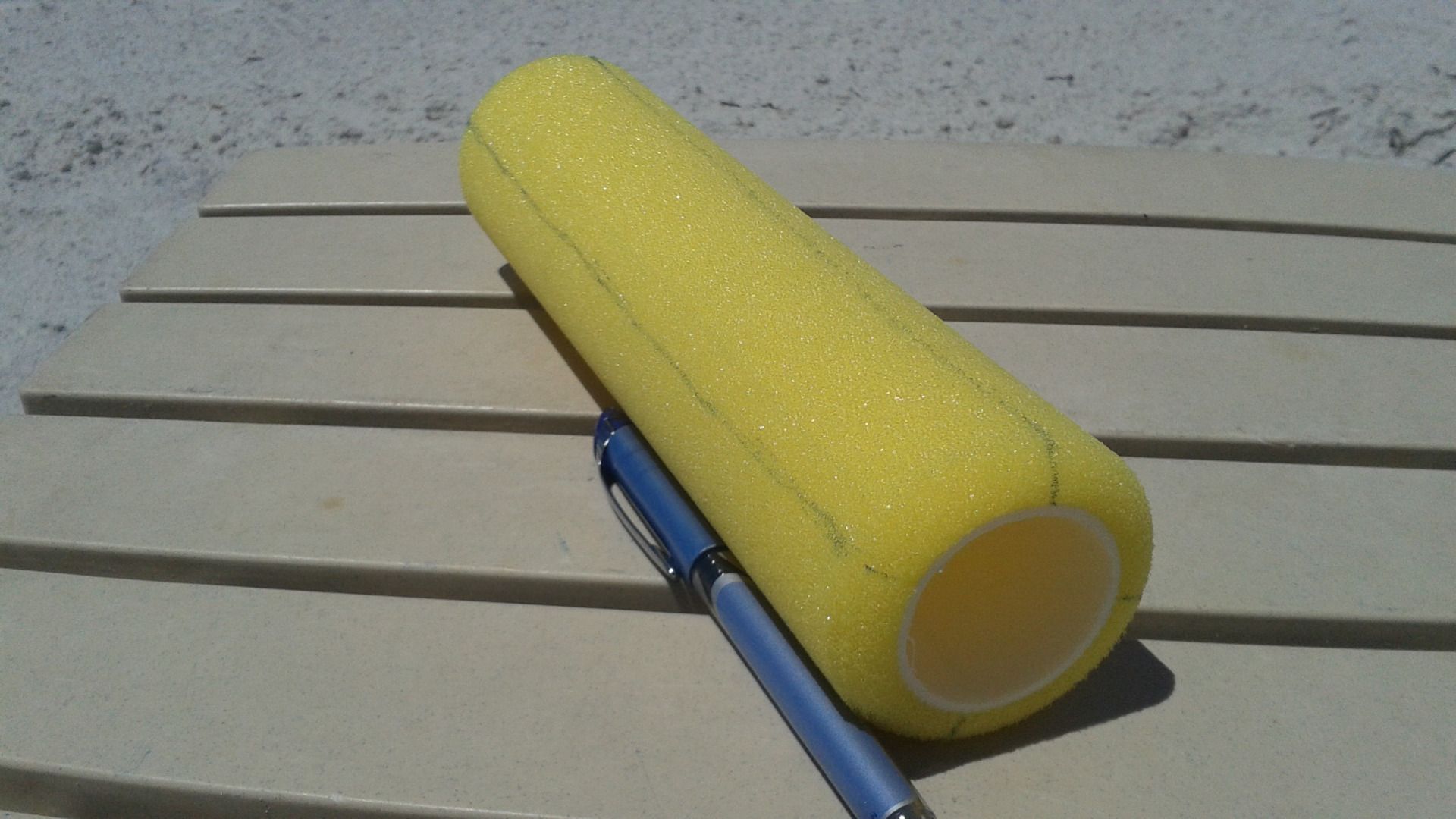 Making Custom Patterns and Textures With Foam Rollers : 4 Steps (with ...