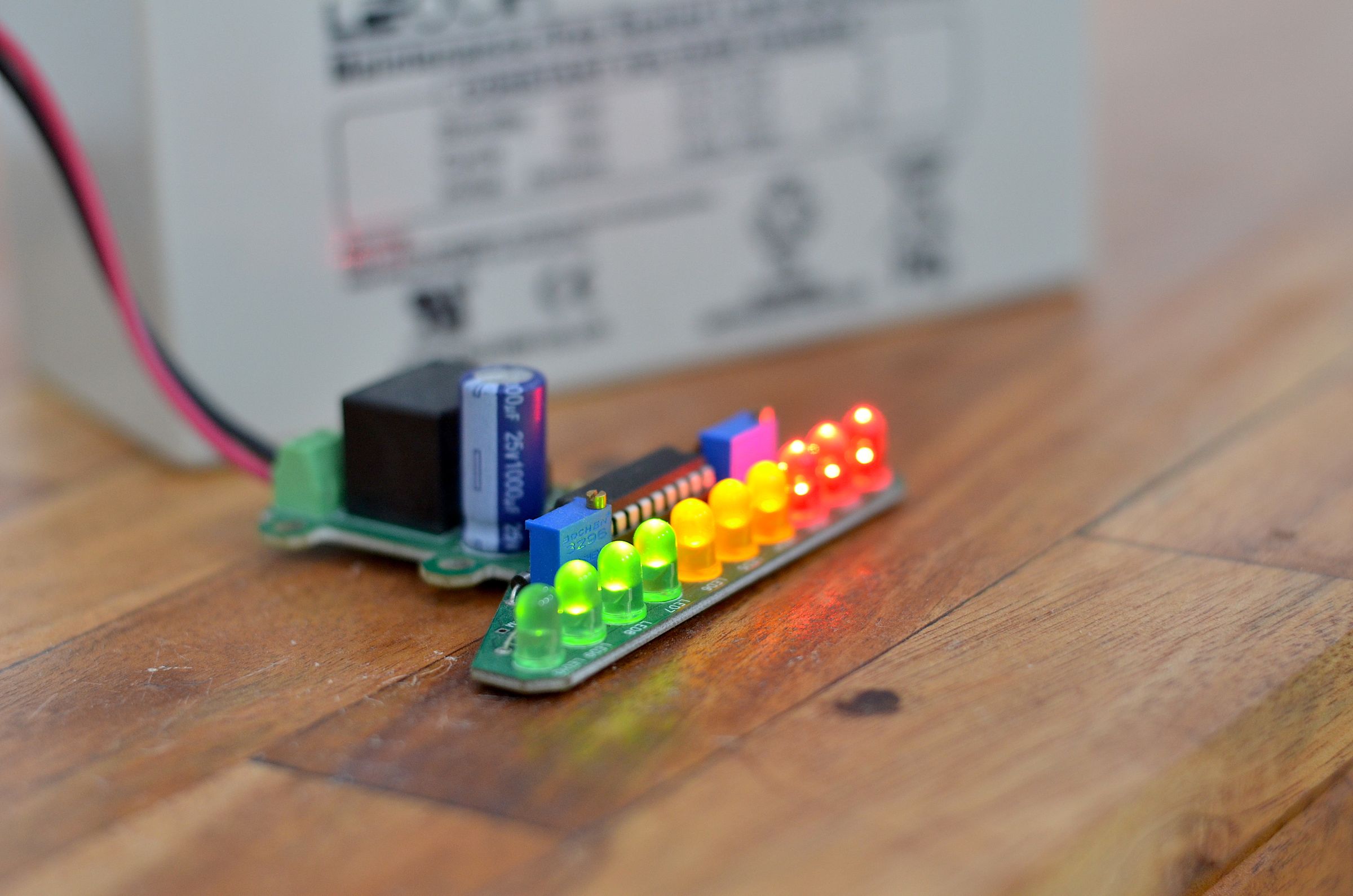 DIY Battery Level Indicator/Auto Cutoff for 12v Battery : 5 Steps (with ...