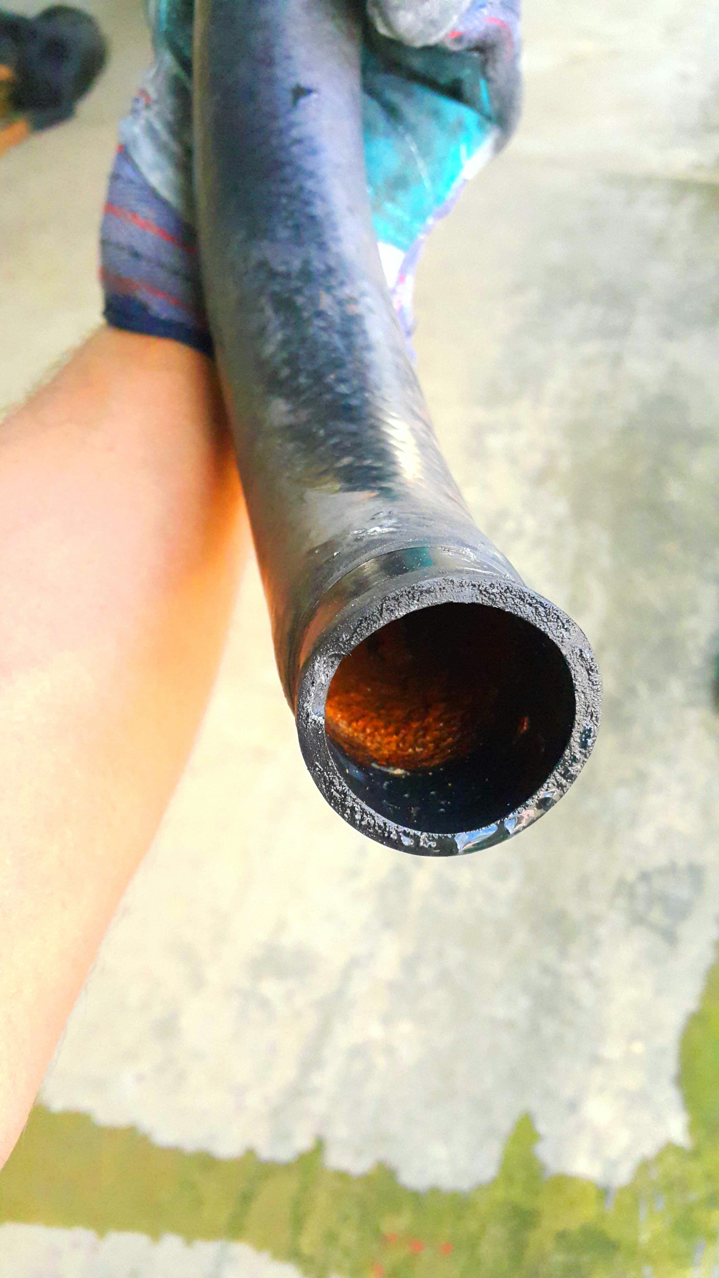 Replacing an Upper Radiator Hose (Hyundai Trajet) : 3 Steps - Instructables