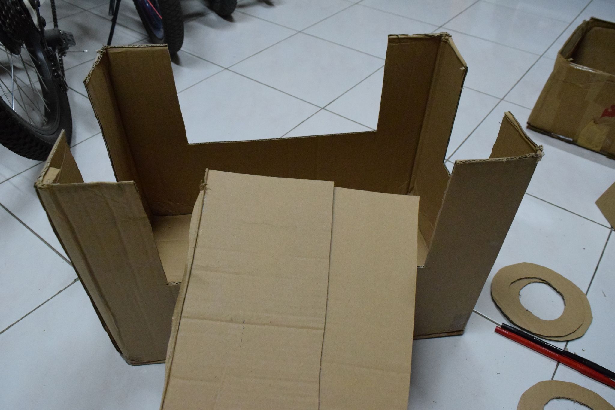 Ring Toss Game (From a Box) : 5 Steps (with Pictures) - Instructables