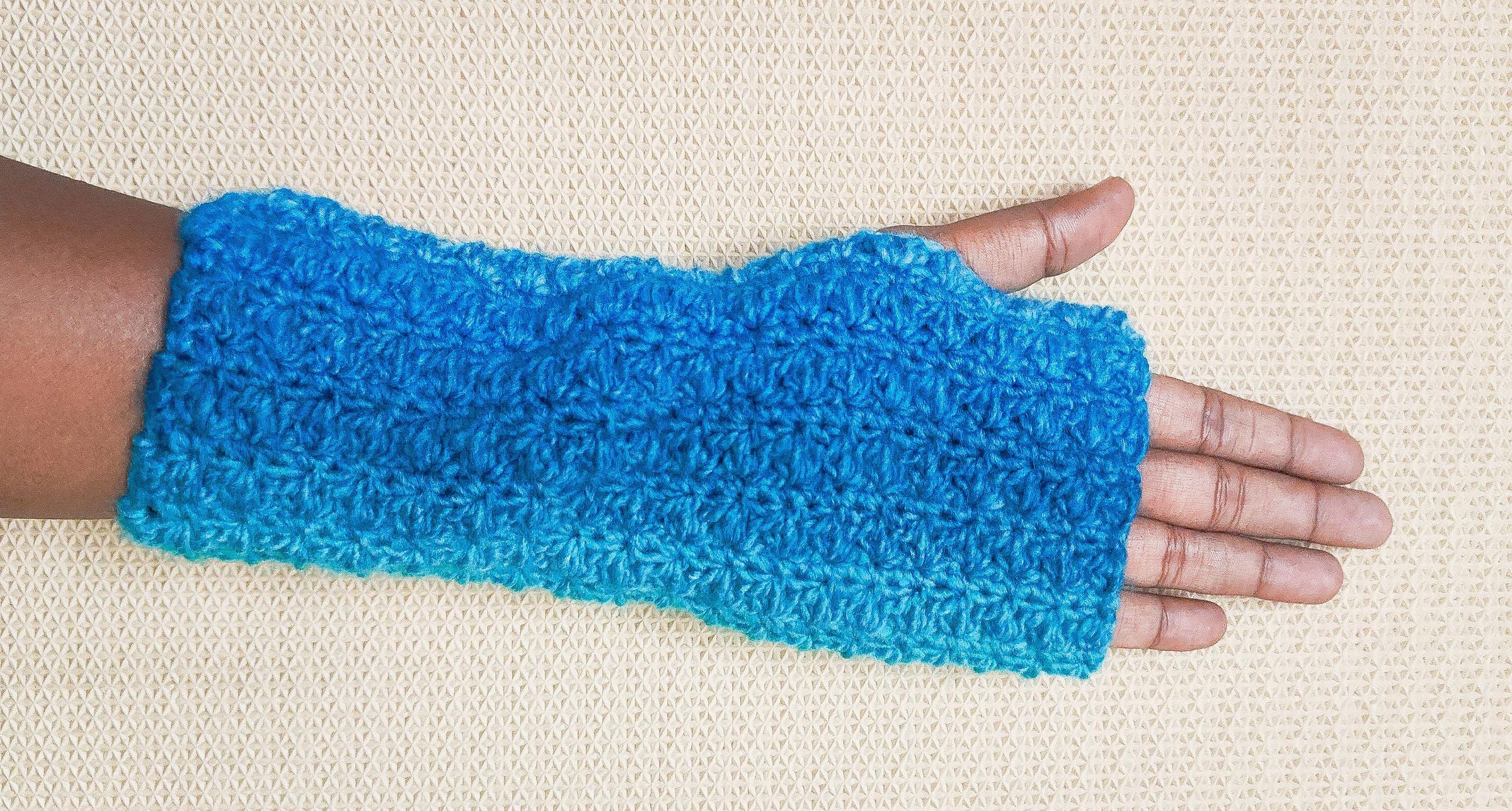 Cool Seaway Crochet Fingerless Gloves : 7 Steps (with Pictures ...