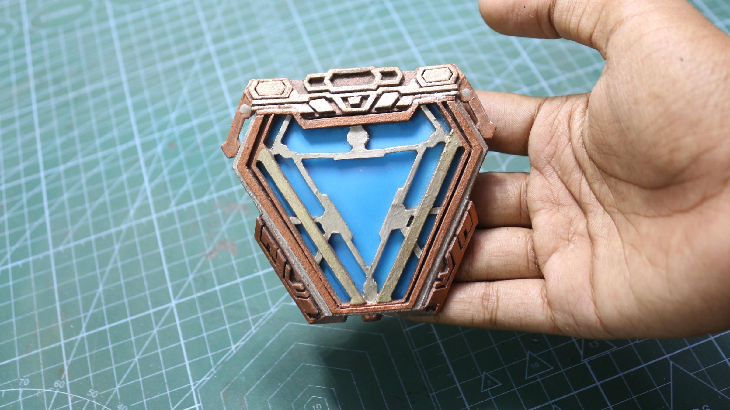 DIY MK85 Arc Reactor Replica ( From ENDGAME Movie) : 20 Steps (with ...