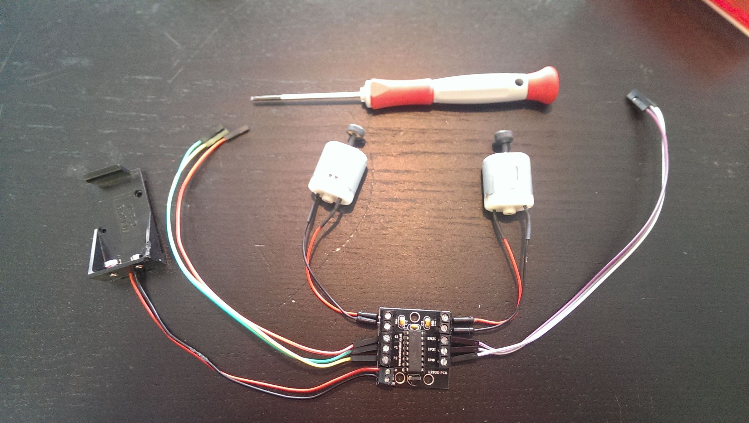 Remote Raspberry Pi Robot (PS3 Controller) - Fablab NerveCentre : 8 Steps - Instructables