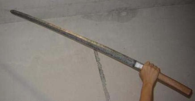 How to Make a Wooden Sword Look Like a Real One : 8 Steps - Instructables