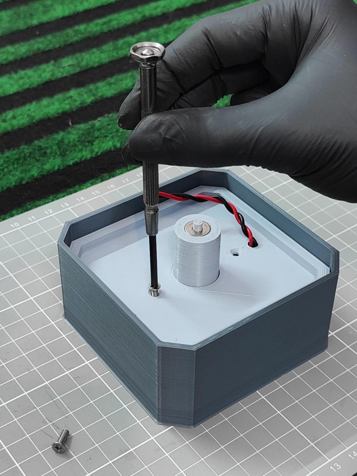 DIY Retractable Book Lamp: Illuminate Your Reading : 25 Steps (with ...