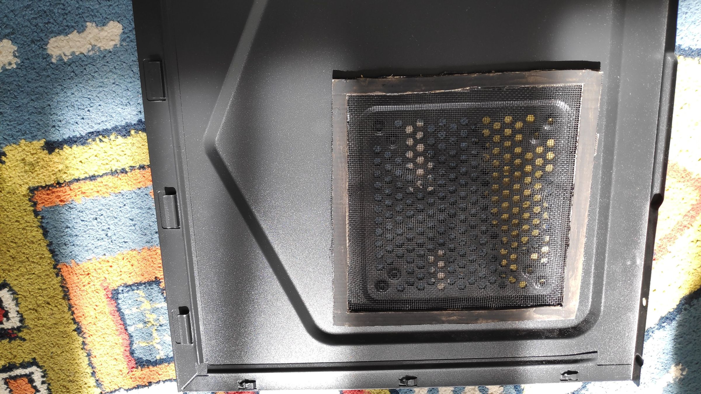 Cheap Computer Filter - Dust Protection : 6 Steps - Instructables
