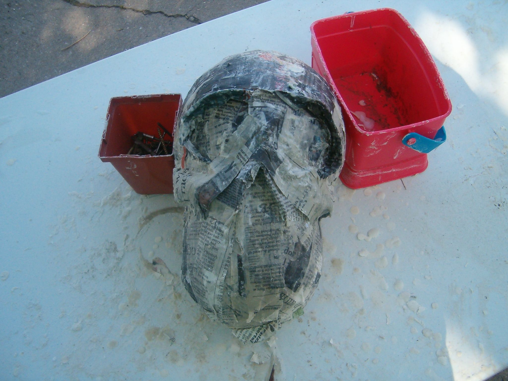 Paper Mache Skull - Halloween Decoration : 7 Steps - Instructables