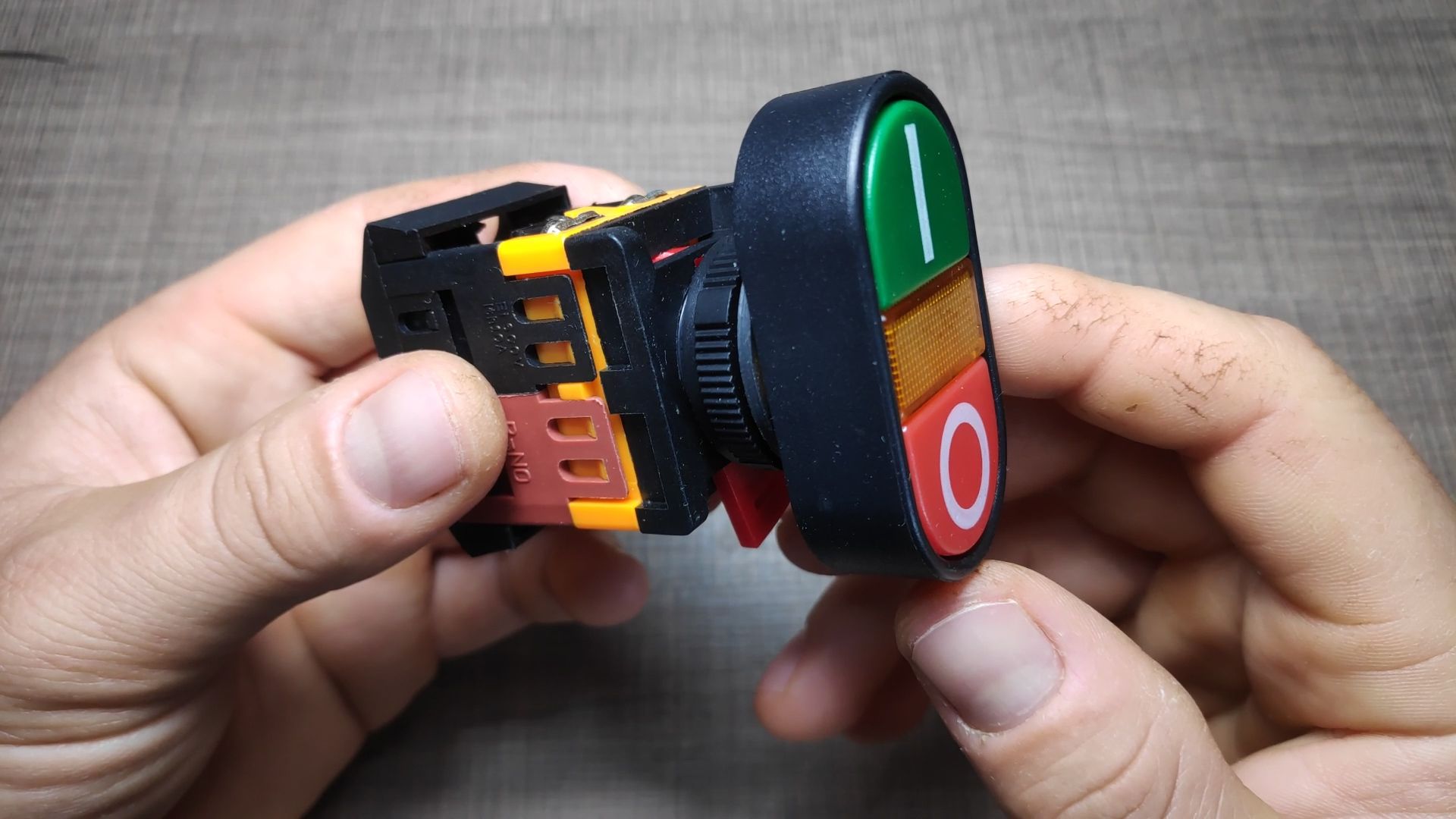 SSR Latching Circuit With Push Buttons : 6 Steps (with Pictures) - Instructables