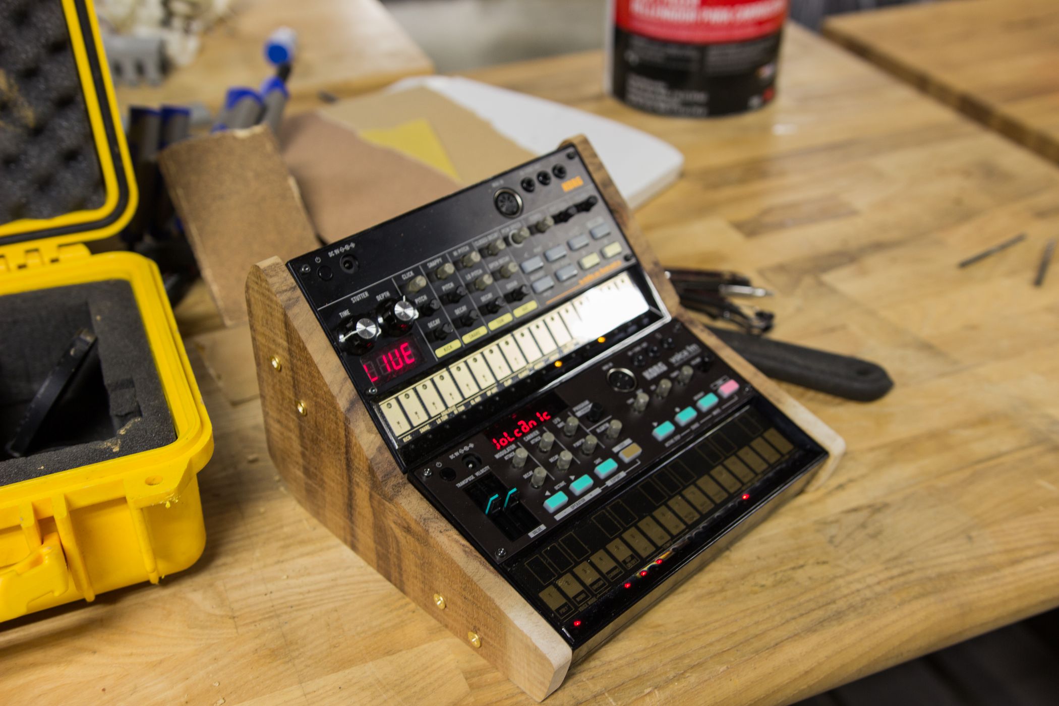 Dual Korg Volca Stand : 4 Steps (with Pictures) - Instructables