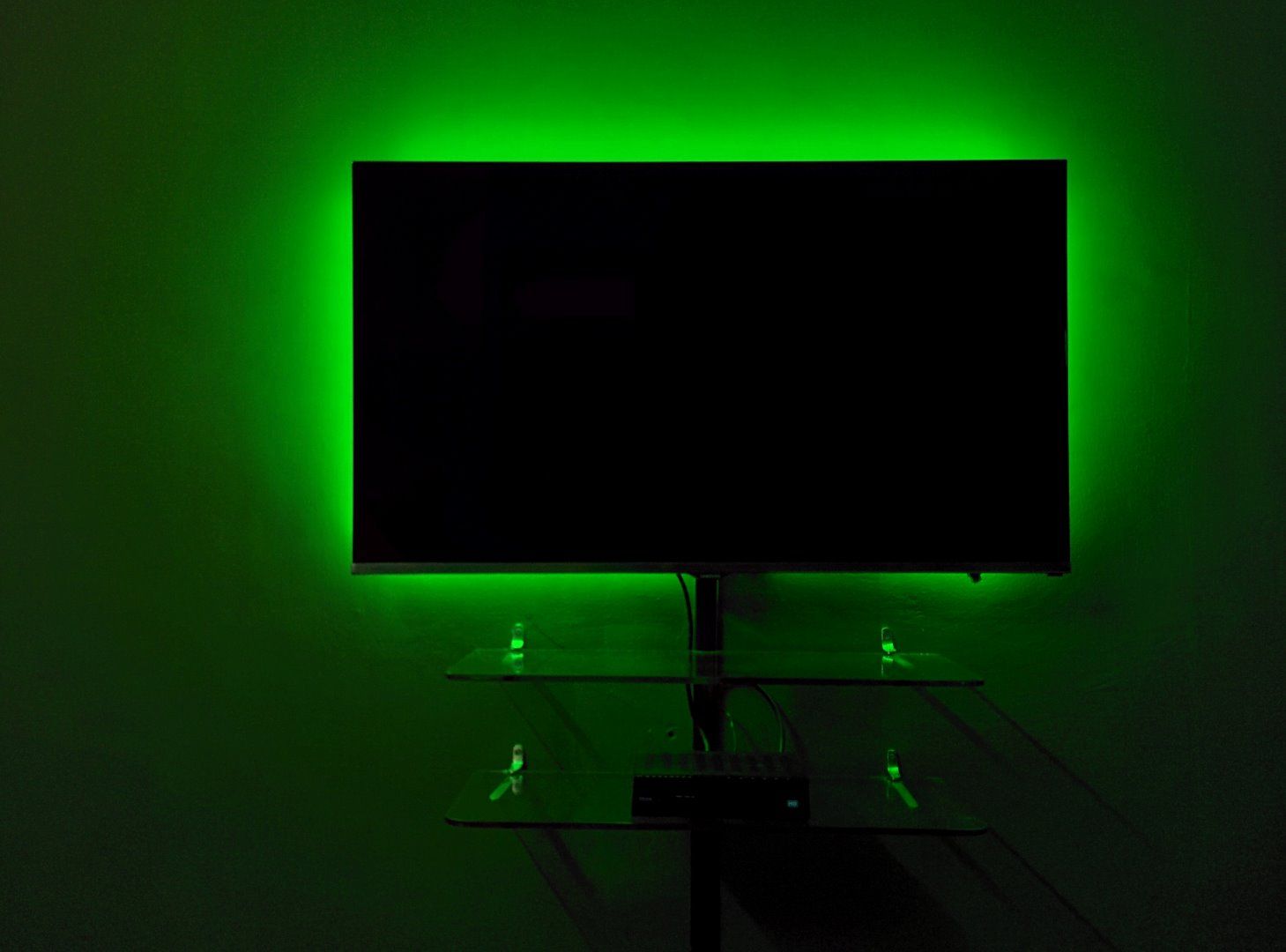 DIY Cheap LED TV Backlight - a Layman's Version : 6 Steps (with ...