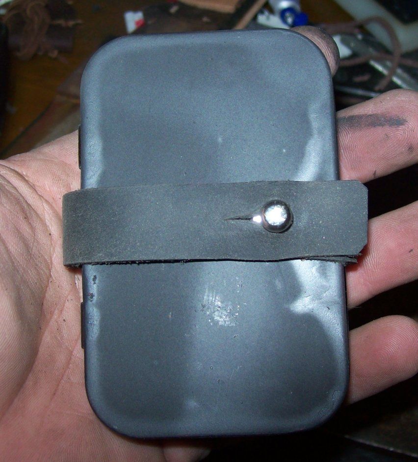 Be BATMAN! Altoids Tin Into Utility Belt Pouch (or Metal Wallet) : 7 ...