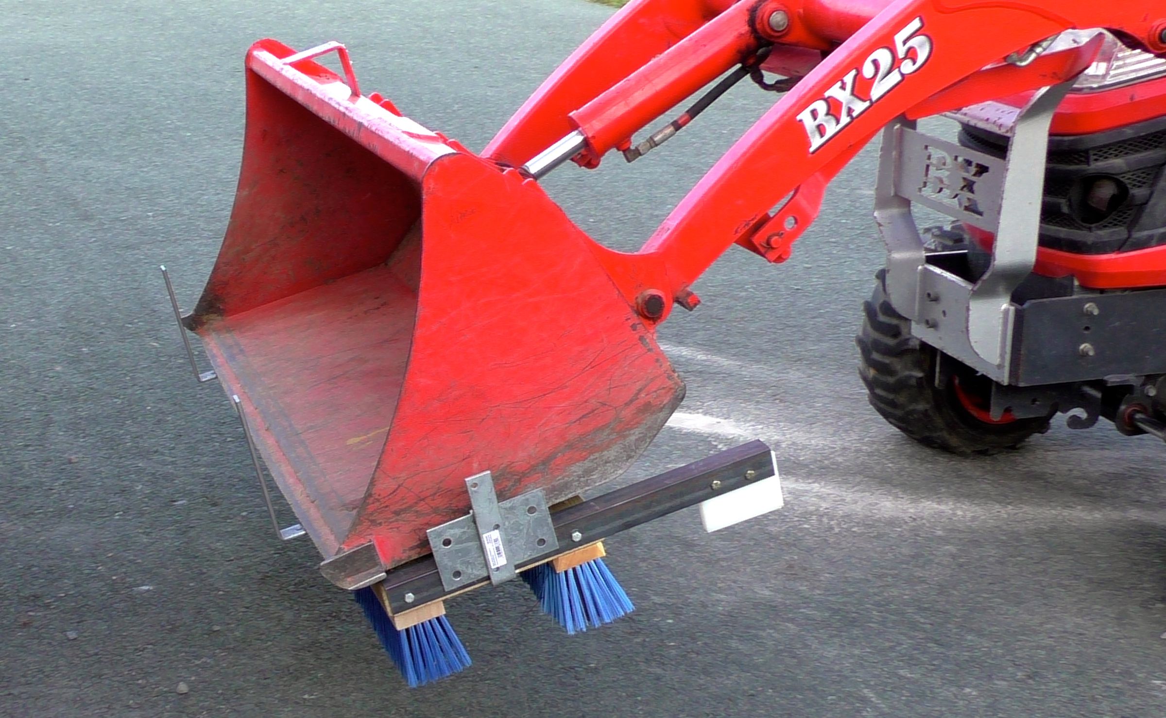 DIY Magnetic Bucket Broom on Kubota BX : 4 Steps (with Pictures ...