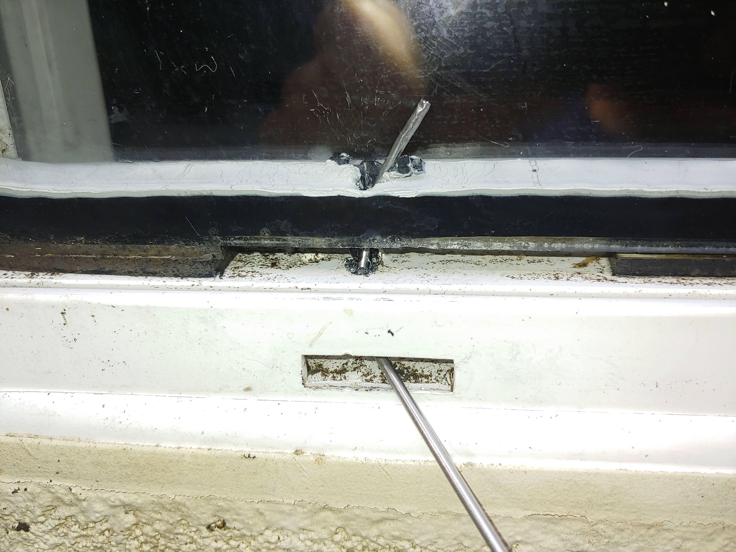 Cleaning a Foggy/Hazy Window Insulated Glass Unit (IGU) : 7 Steps (with ...