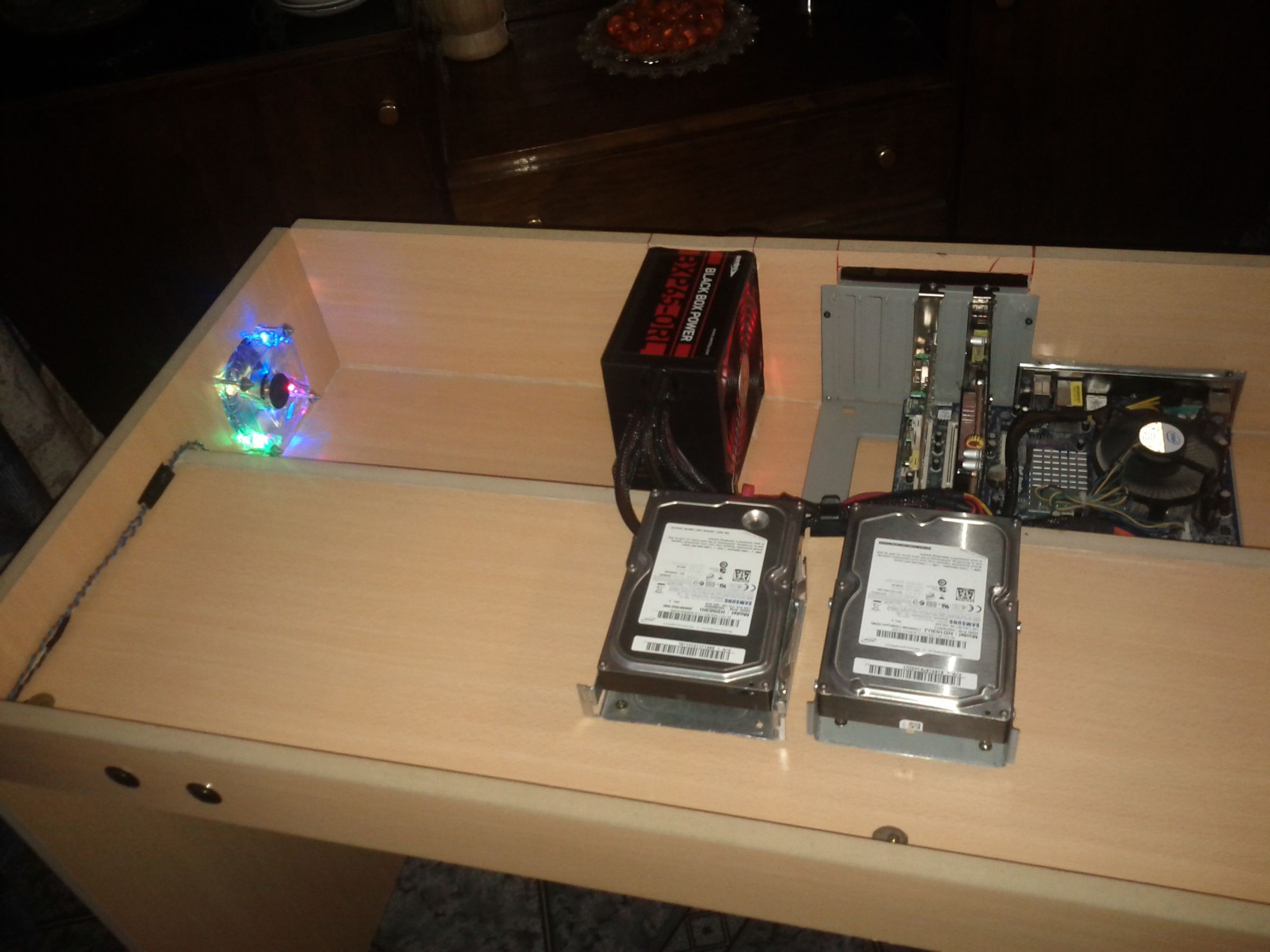 Computer Desk Modding - Instructables