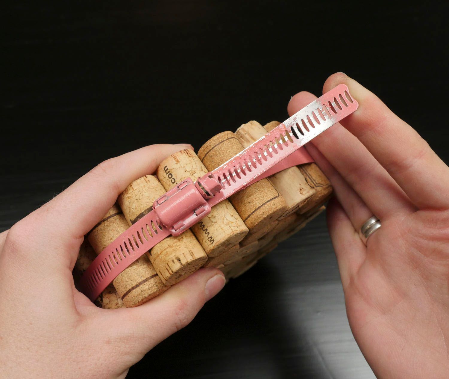 Wine Cork Trivet : 4 Steps (with Pictures) - Instructables