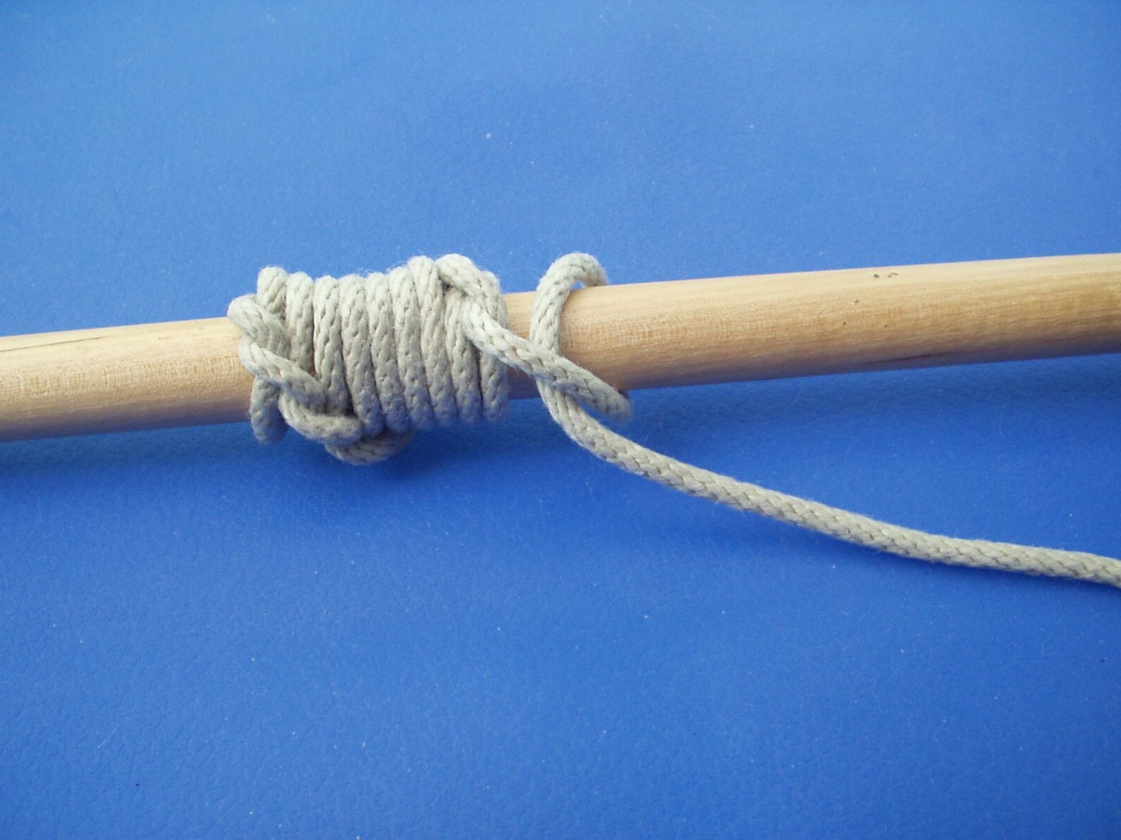 Half Hitching : 9 Steps (with Pictures) - Instructables