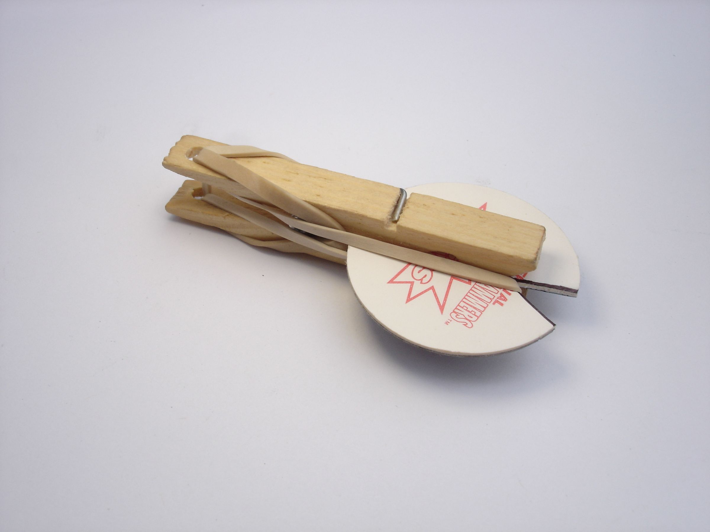 Build a POG Thrower! : 11 Steps (with Pictures) - Instructables