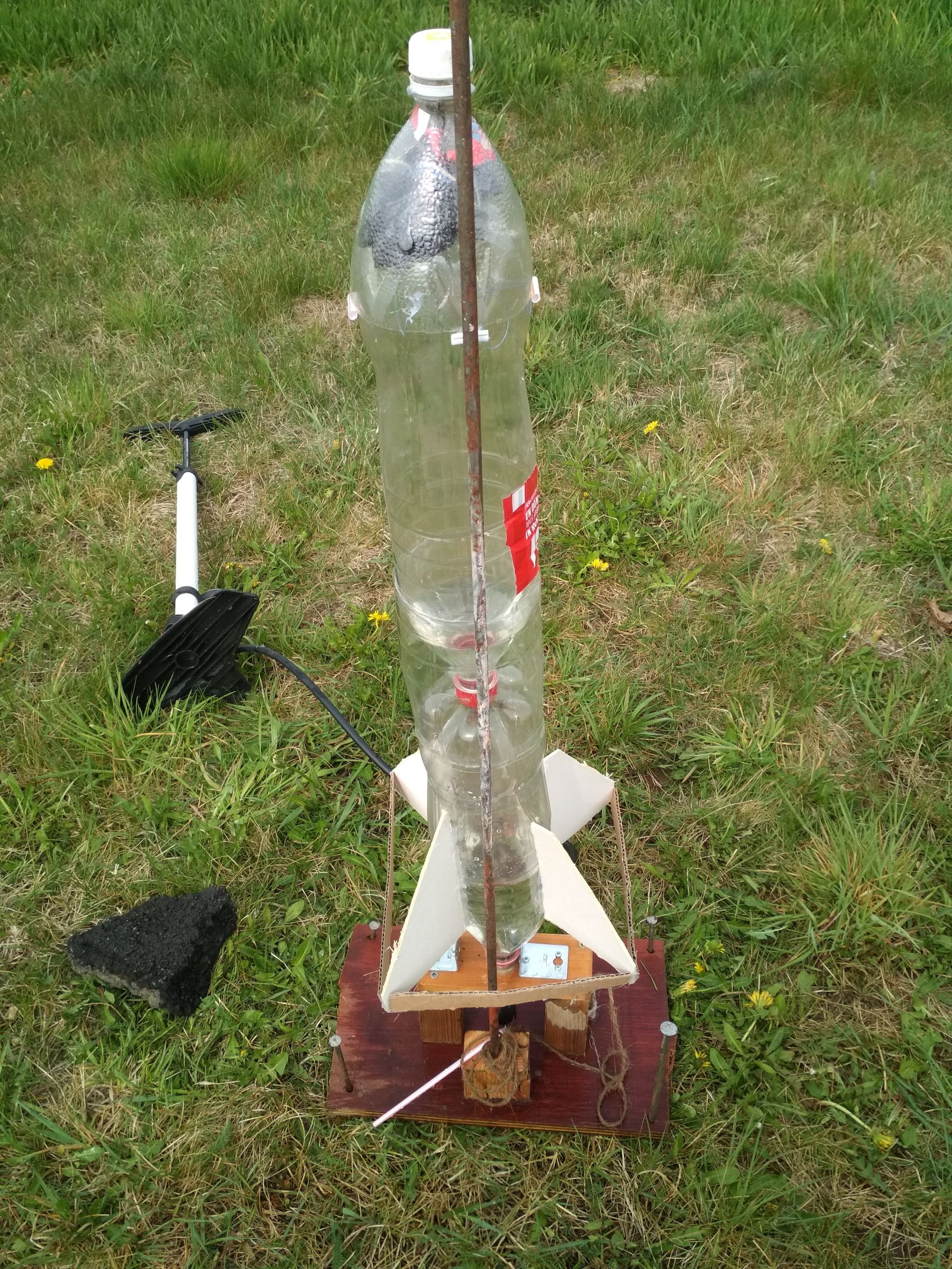 Bottle Rocket Designs With Parachute