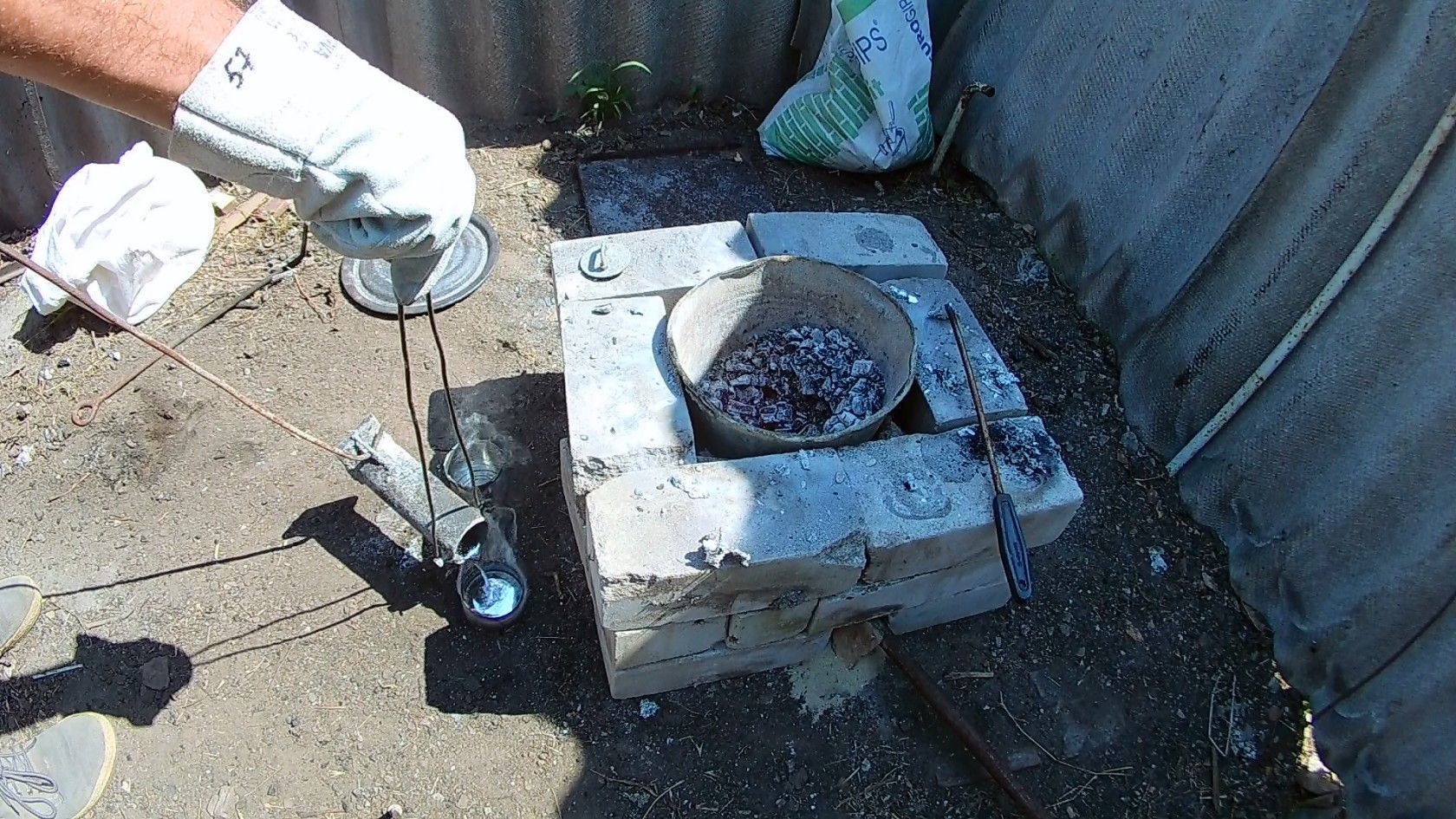 Metal Melting Furnace From a Scrap - Building Guide : 9 Steps ...