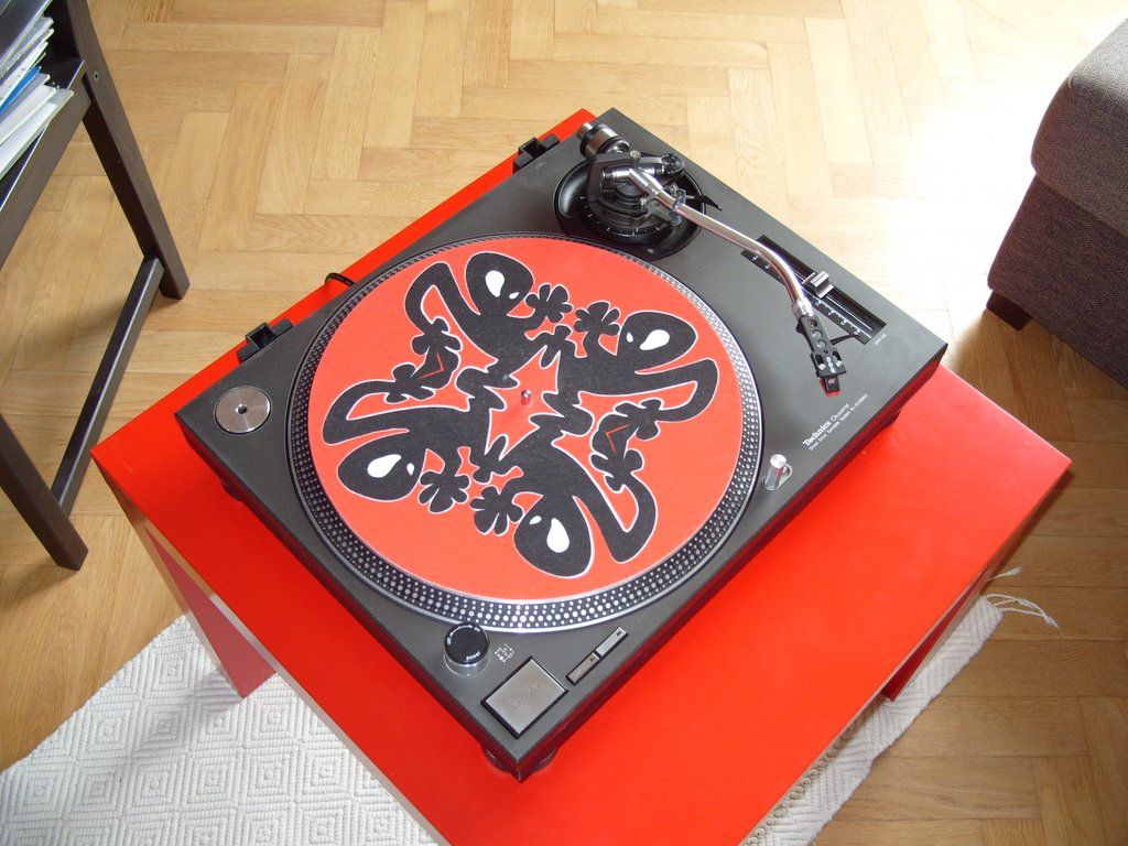 Technics SL-1200/1210 Pitch Slider Replacement and Adjustment : 10 ...