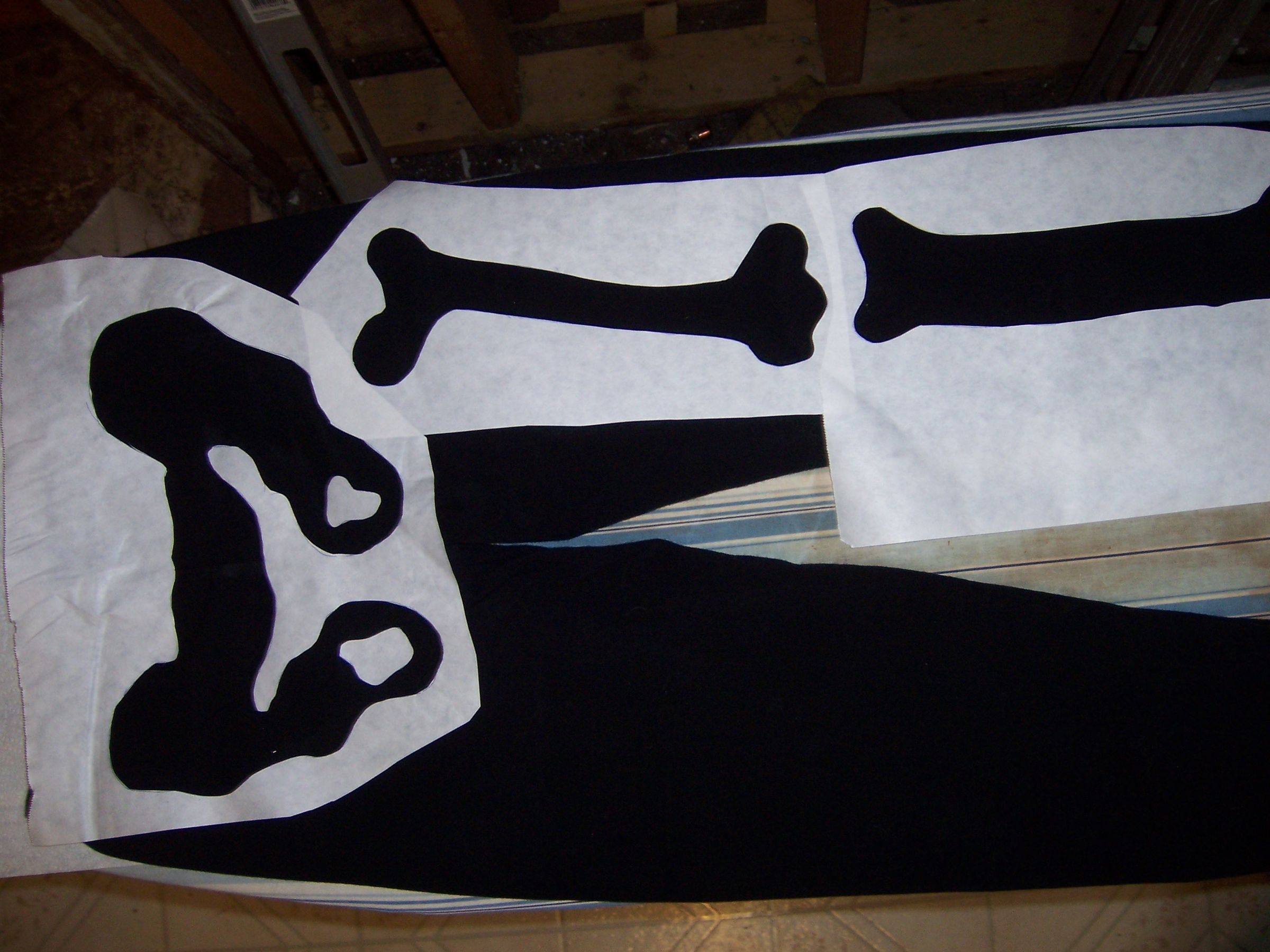 Freezer Paper Skeleton Costume : 7 Steps (with Pictures) - Instructables