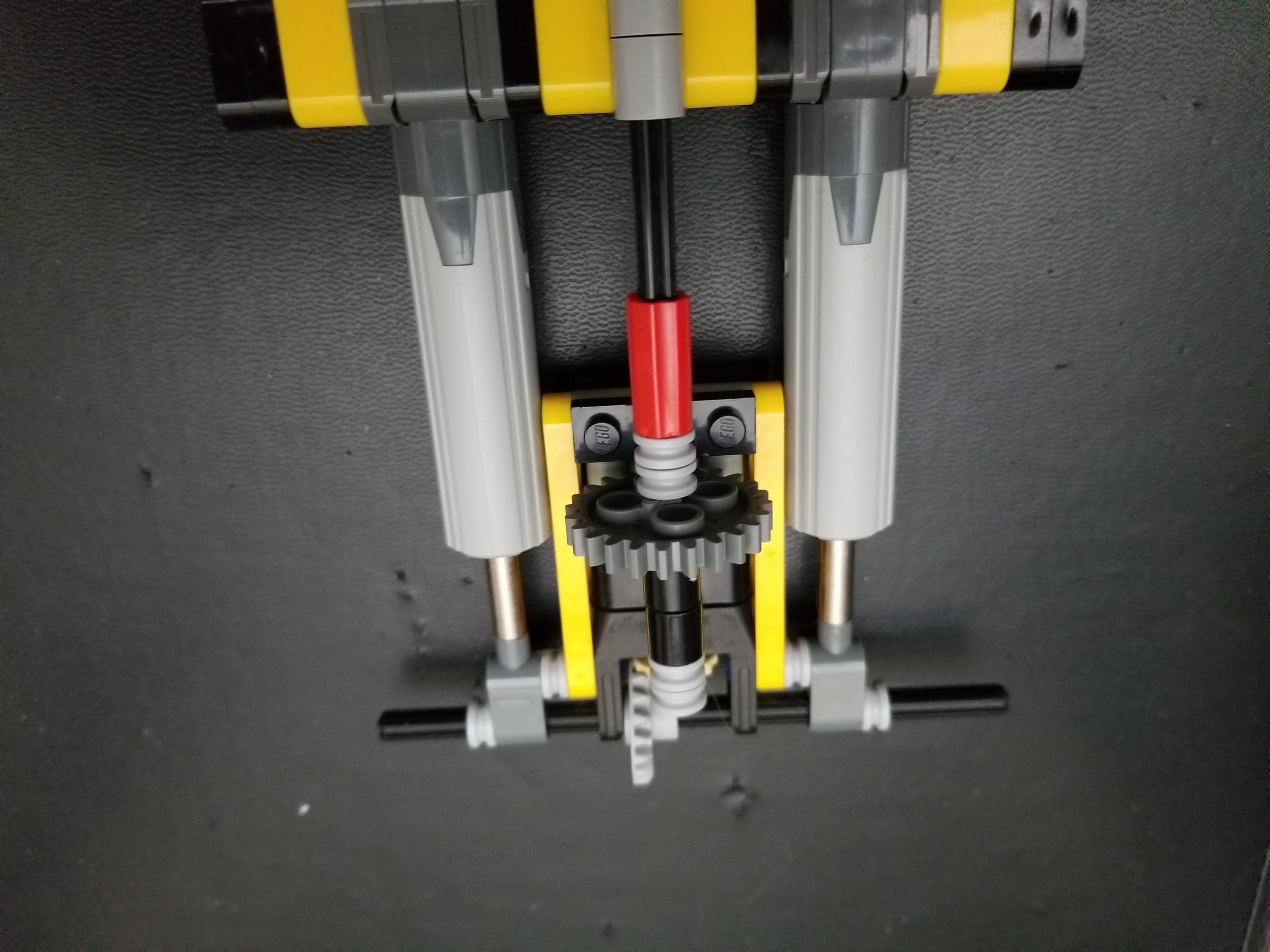 Lego Technic Back to Back Double Actuator Build : 9 Steps (with ...