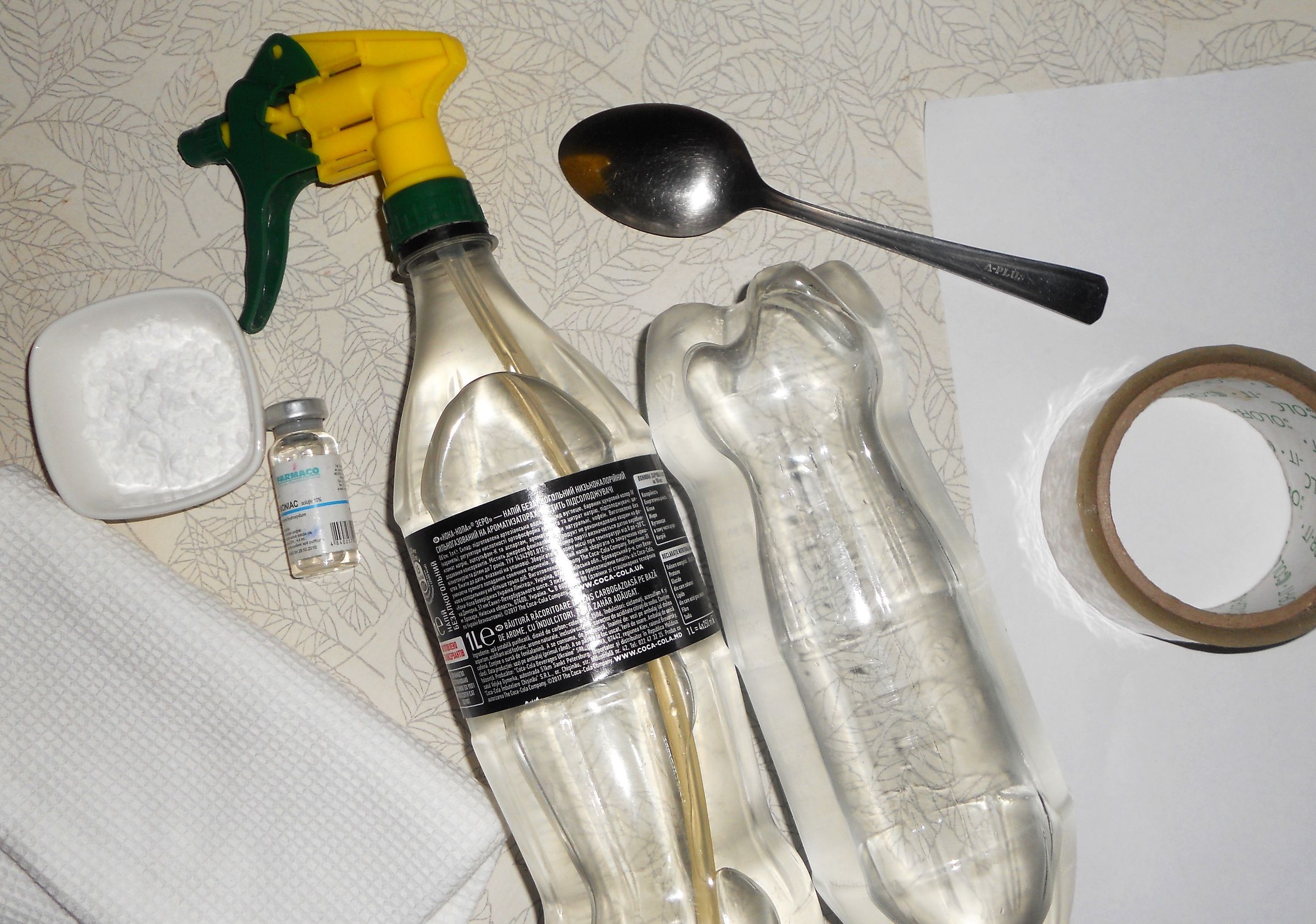 How to Make Glass Surfaces Clean and Shiny Fast, Easily and ...